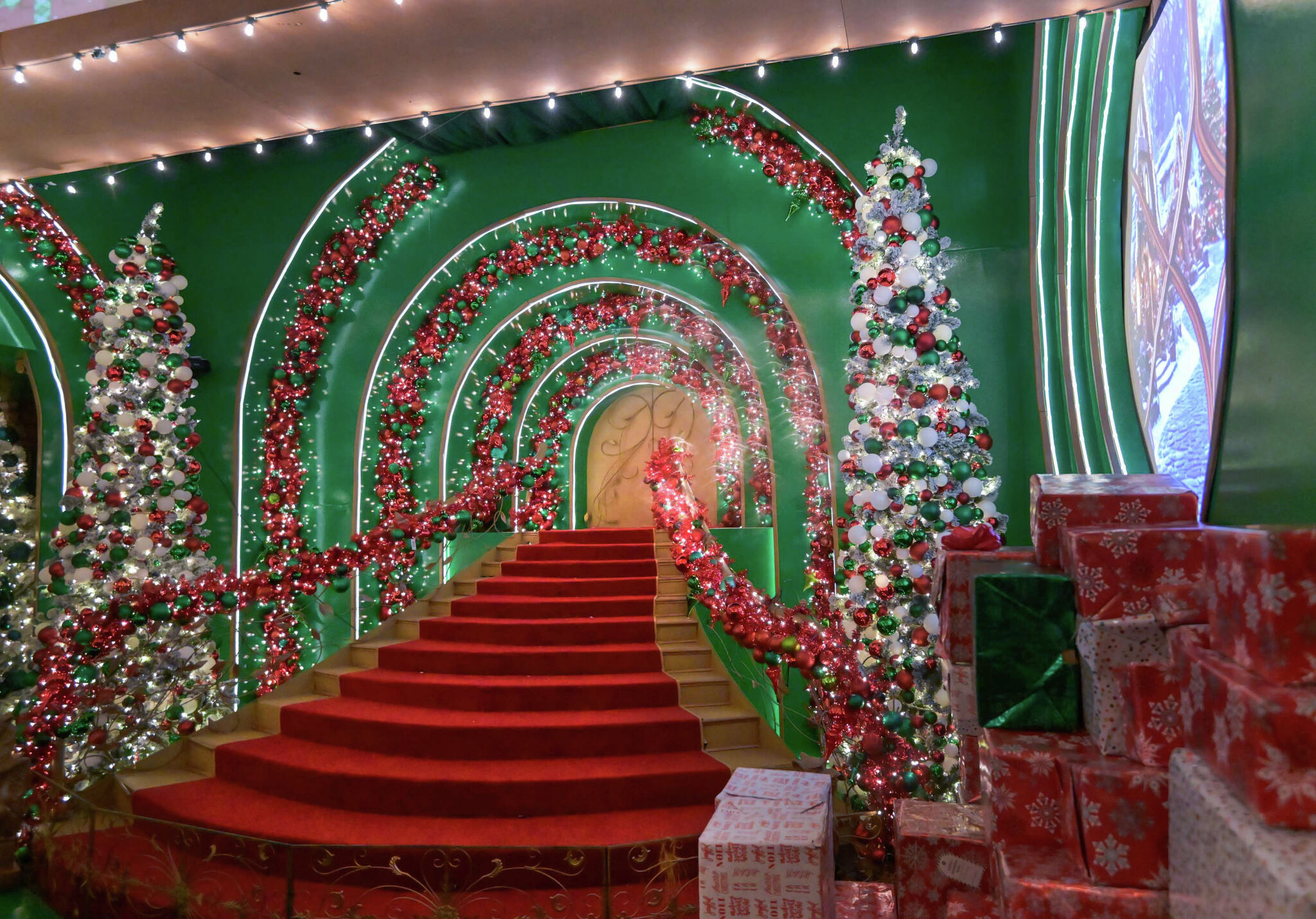 Former UConn coach Randy Edsall does not miss coaching 'one bit'