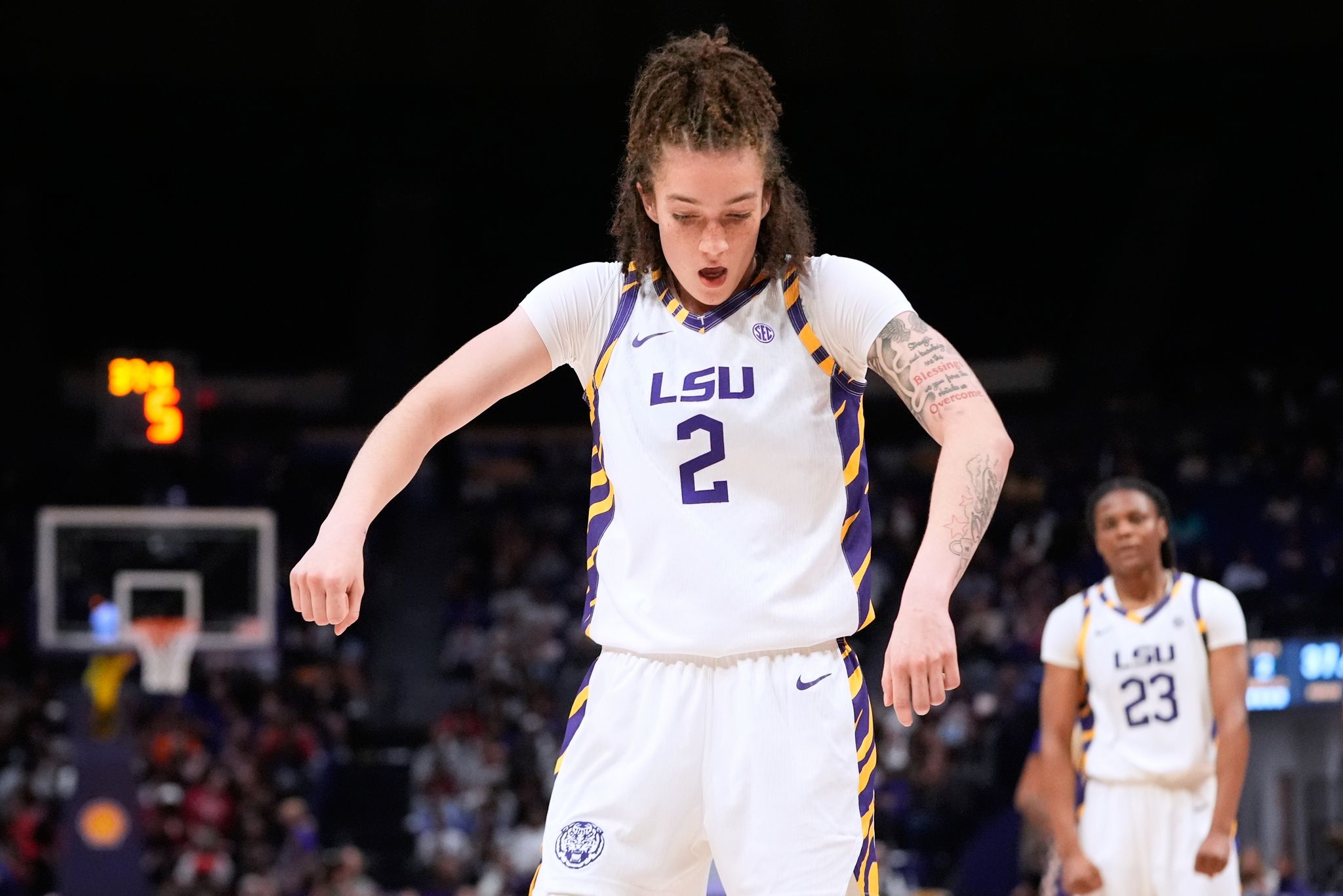 No. 5 LSU beats Alcorn State 112-49 for SEC-record sixth straight 100 ...