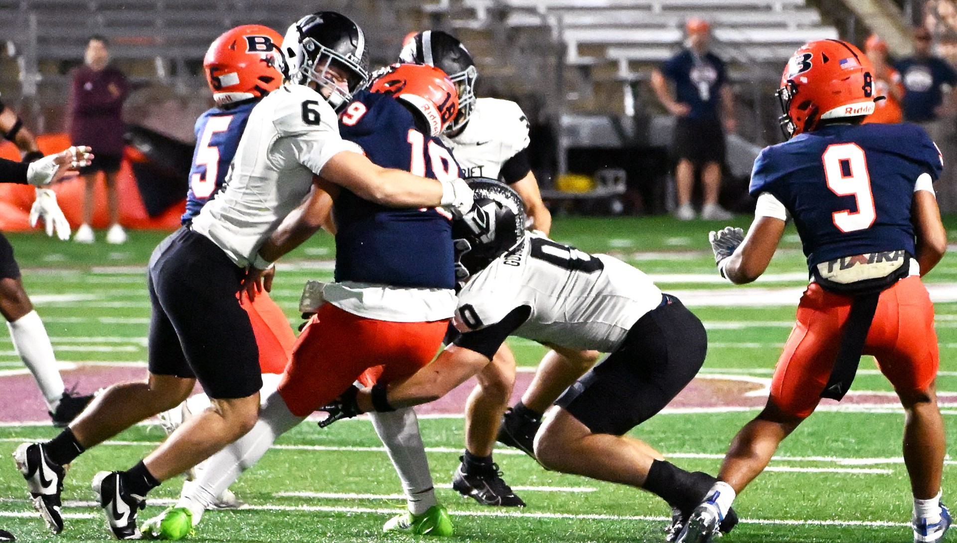 High school football playoffs: Vandegrift Vipers win in Class 6A DII