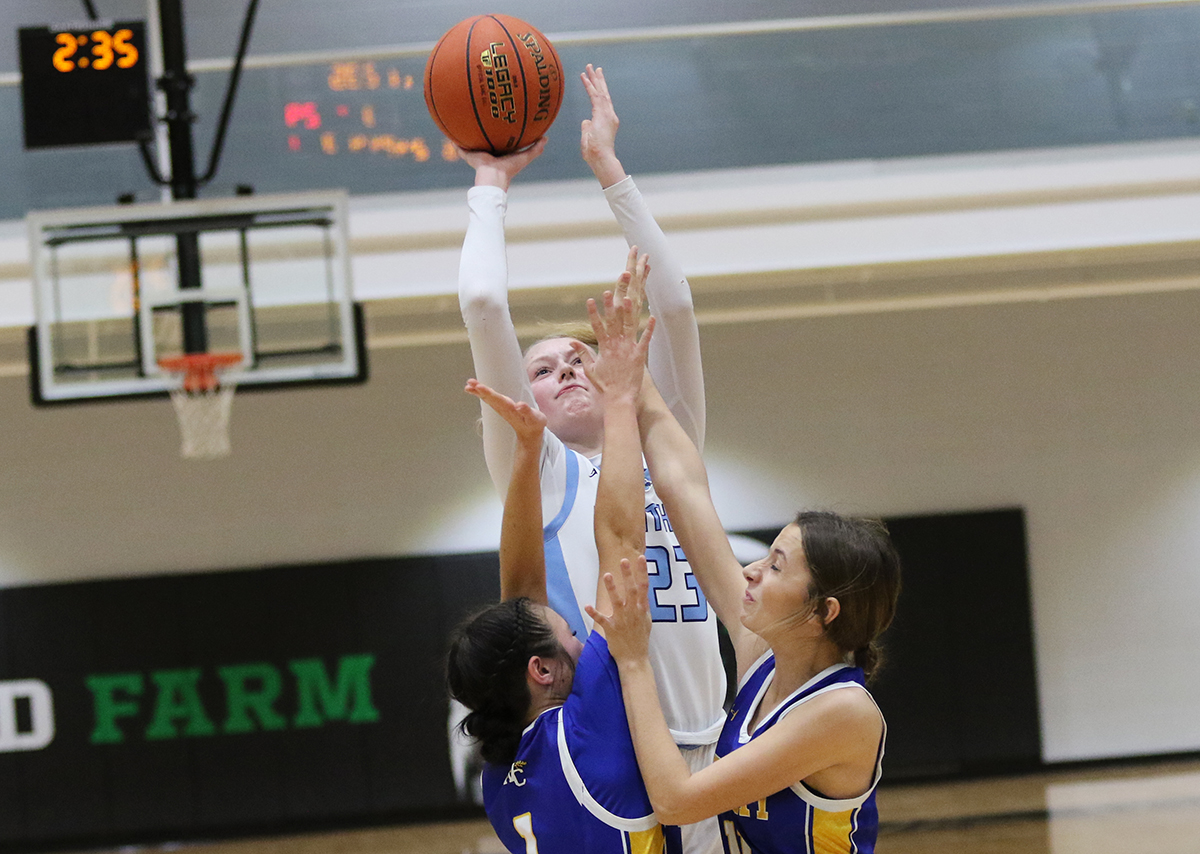 THURSDAY GIRLS BASKETBALL: Shells advance at Cat Classic; Jersey wins