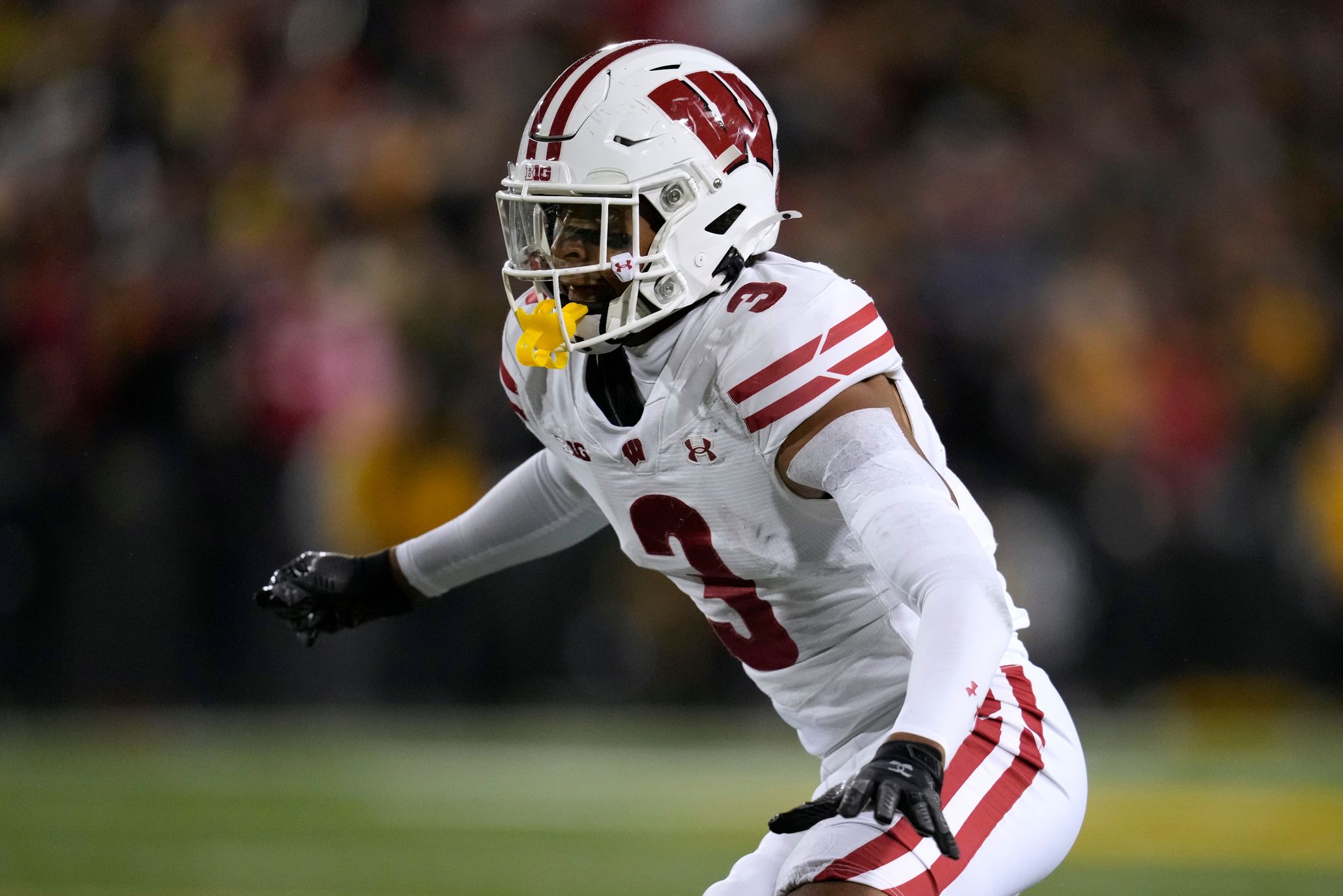 Wisconsin cornerback Nyzier Fourqurean drops his bid for an extra year ...