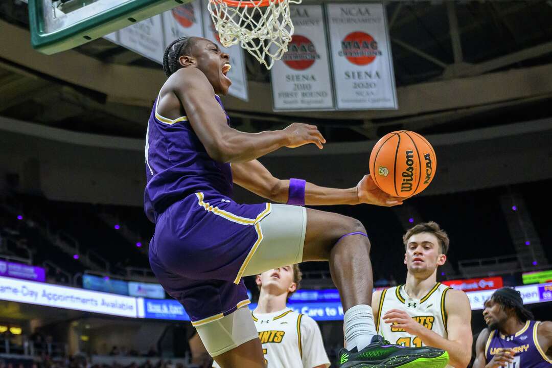 Yale basketball bests UAlbany at Basketball Hall of Fame Classic