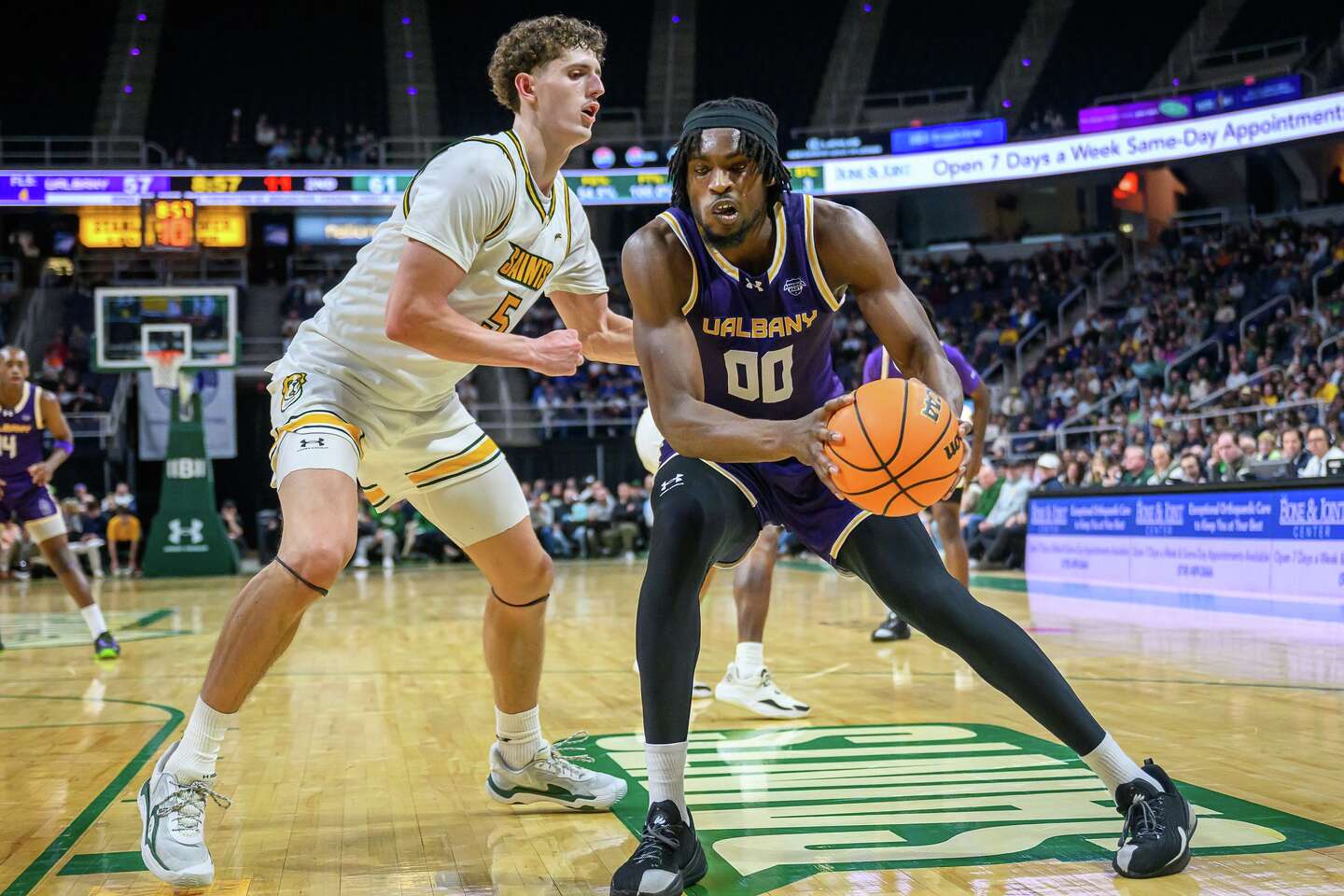 Yale basketball bests UAlbany at Basketball Hall of Fame Classic