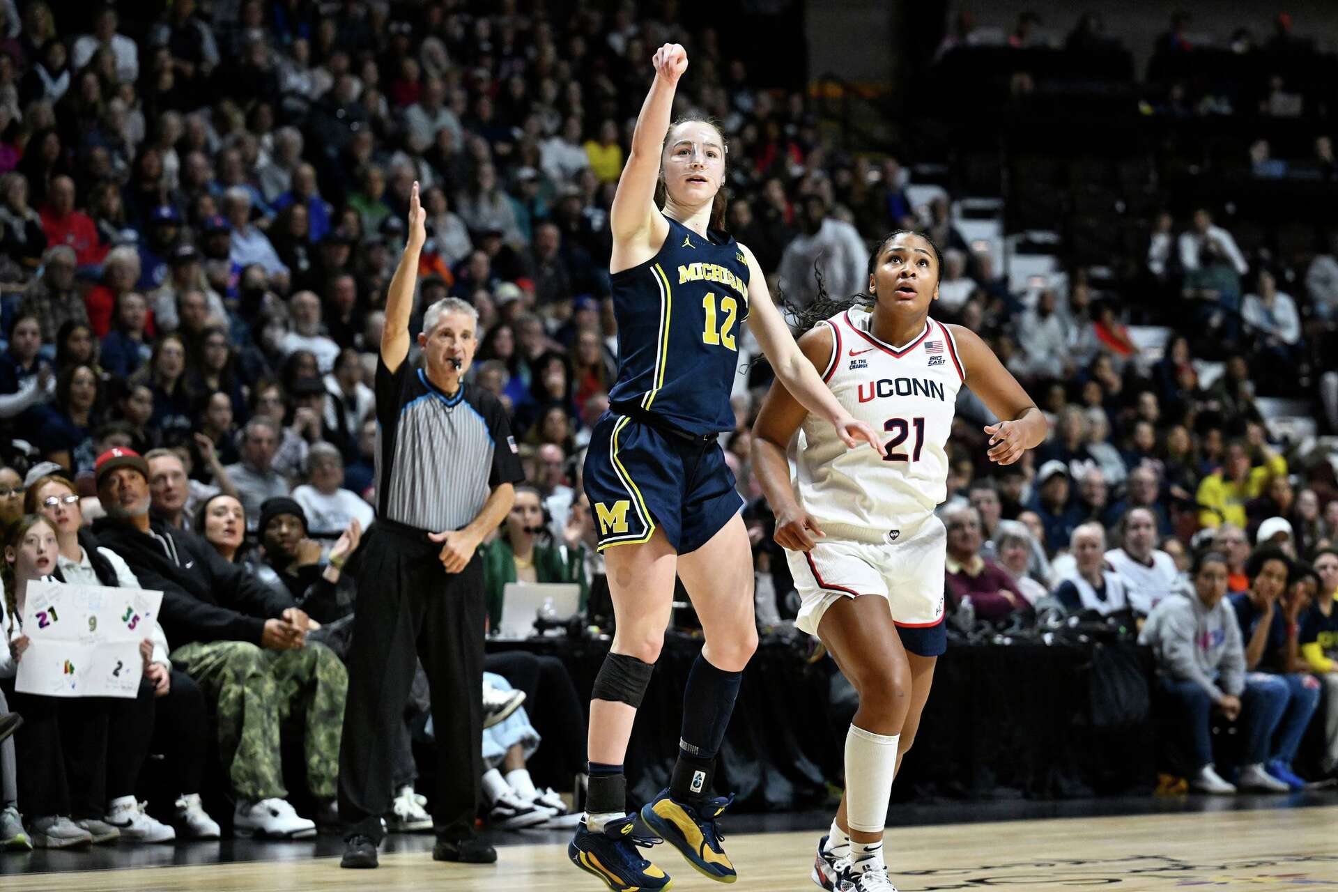 Azzi Fudd and Syla Swords' epic shooting display ends with UConn coming ...