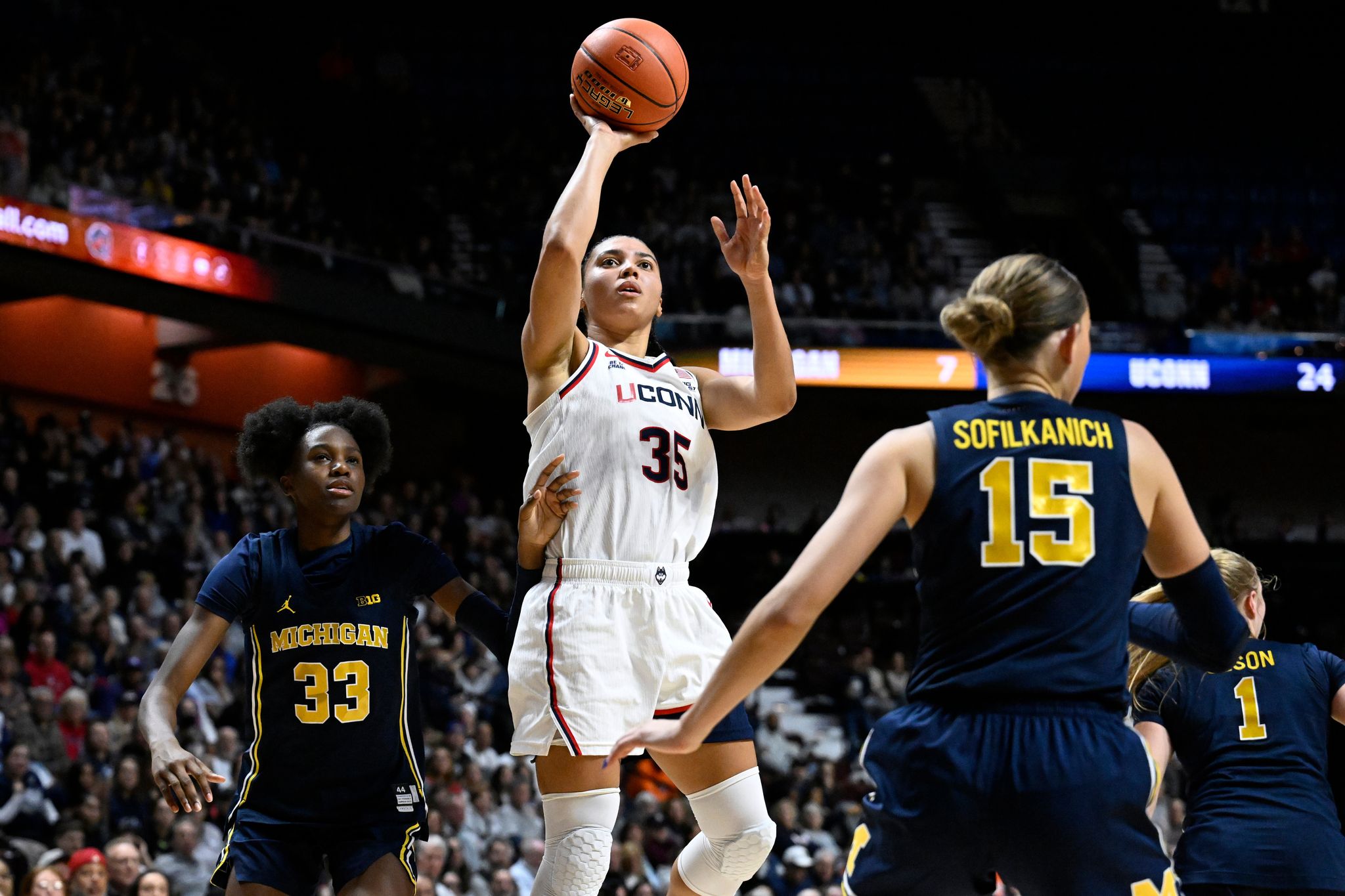 Azzi Fudd and Syla Swords' epic shooting display ends with UConn coming ...