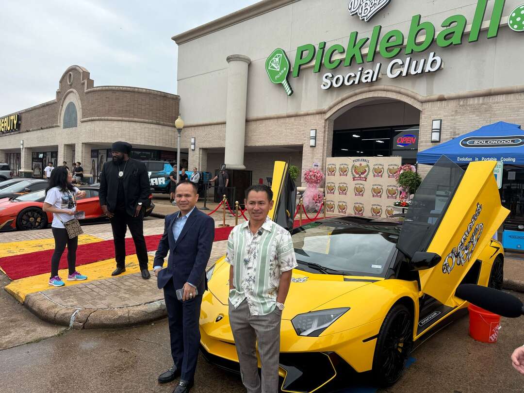 Johnny Dang Jr., son of Houston jeweler, opens pickleball social club