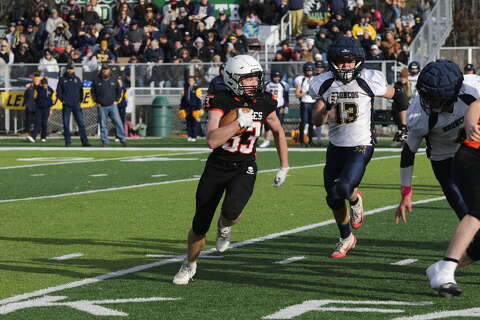 Harbor Beach vs. Hudson clash for Division 8 MHSAA football title