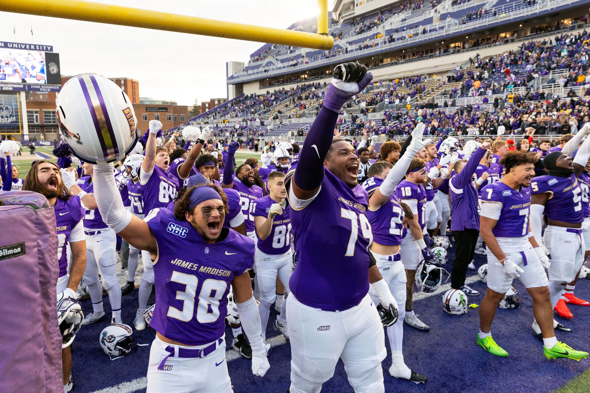 Knight scores on 58-yard run as No. 21 James Madison rallies to beat ...