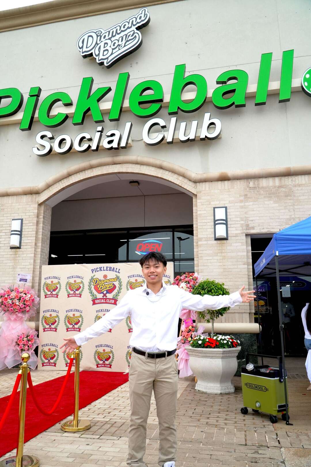 Johnny Dang Jr., son of Houston jeweler, opens pickleball social club