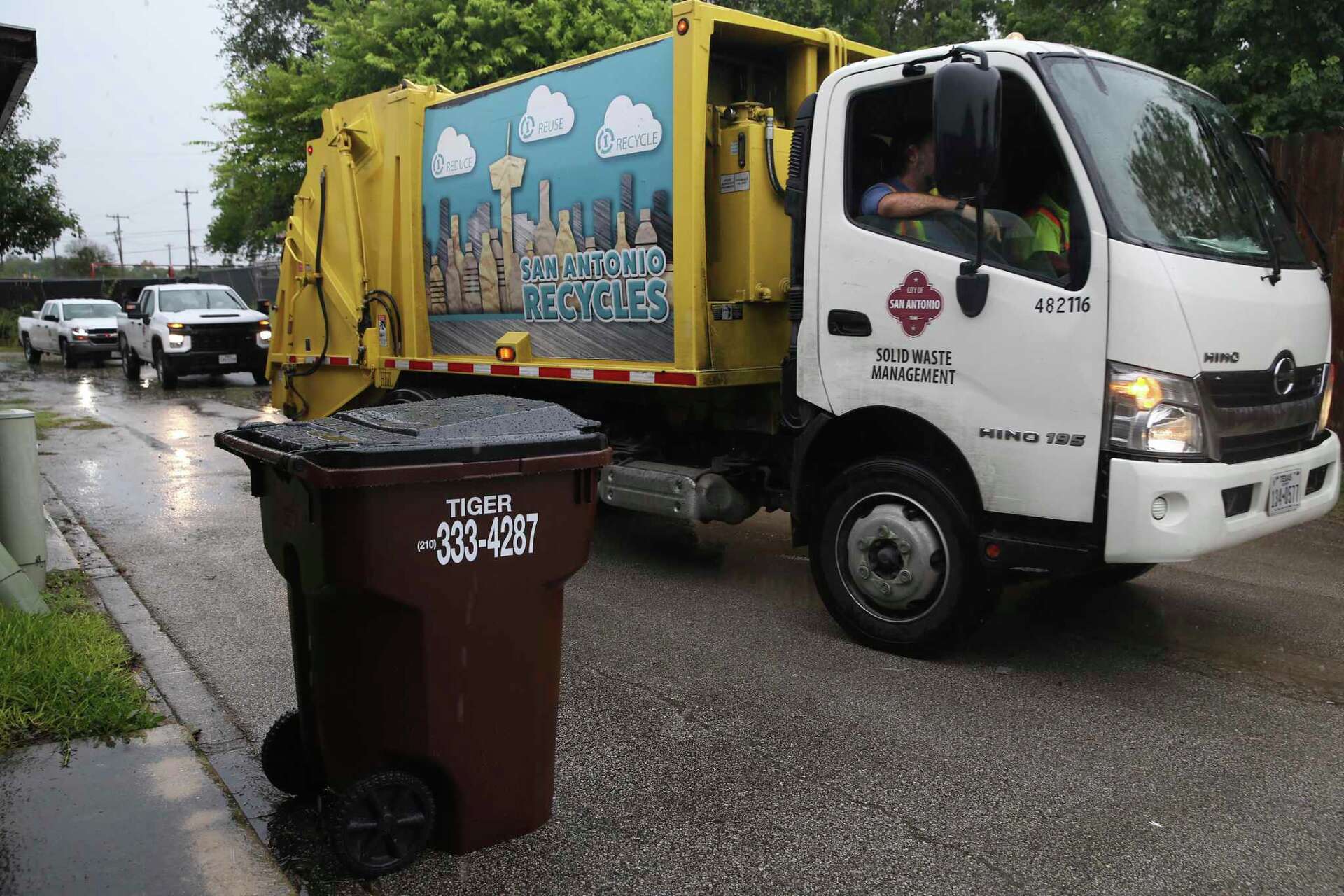 San Antonio Christmas trash pickup schedule