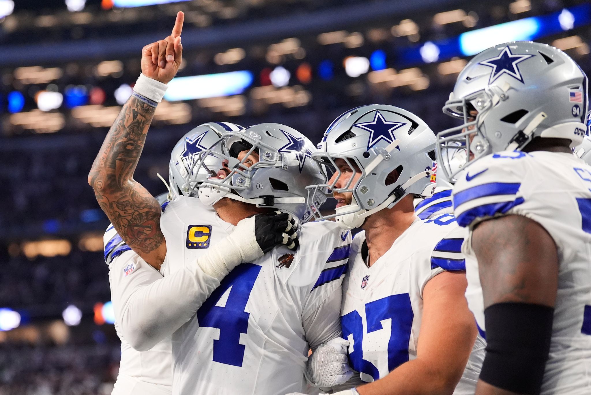 Dak Prescott rallies Cowboys from 21 down to beat Eagles 24-21 after ...