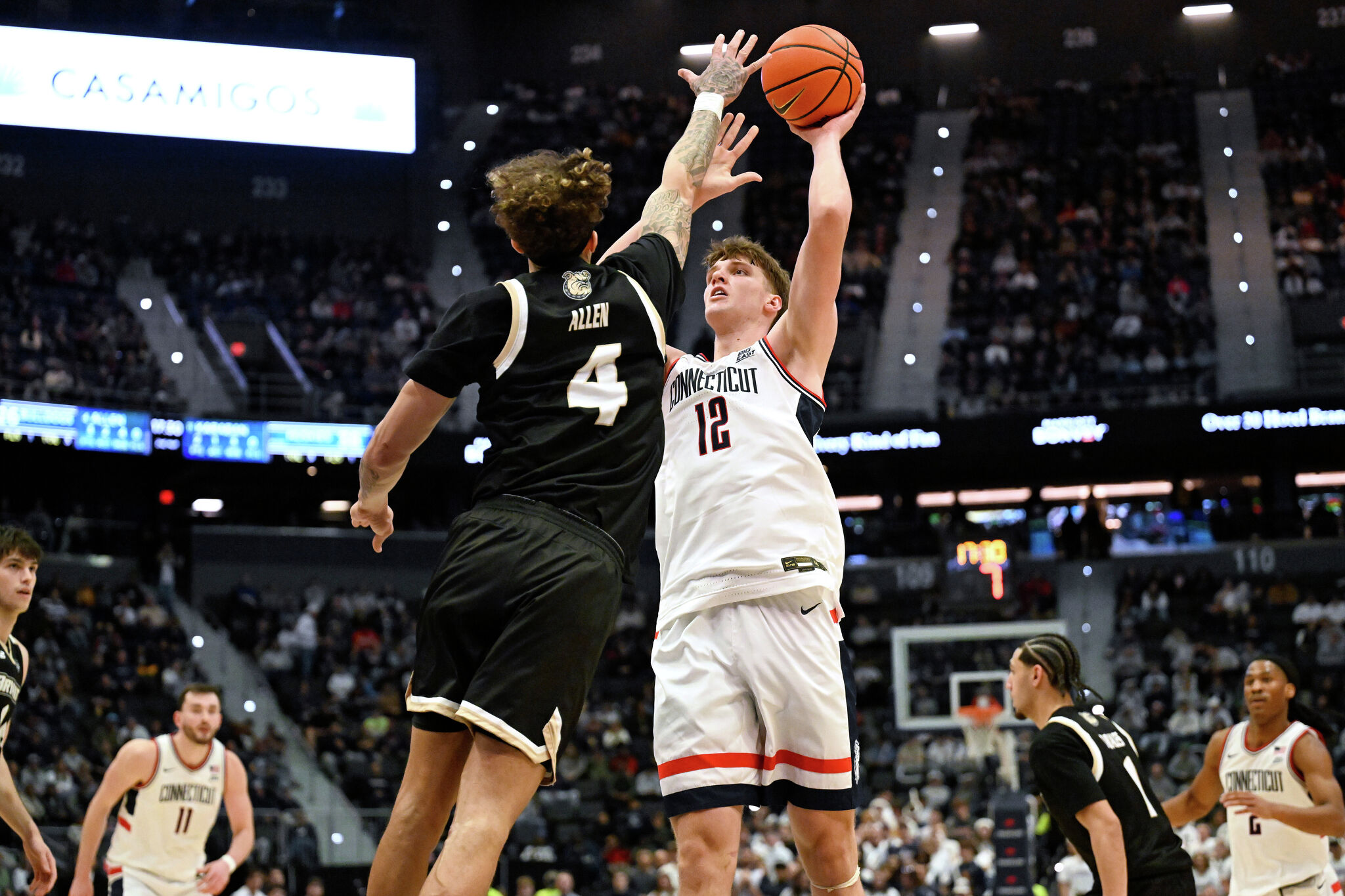 Behind Eric Reibe's development for UConn men's basketball