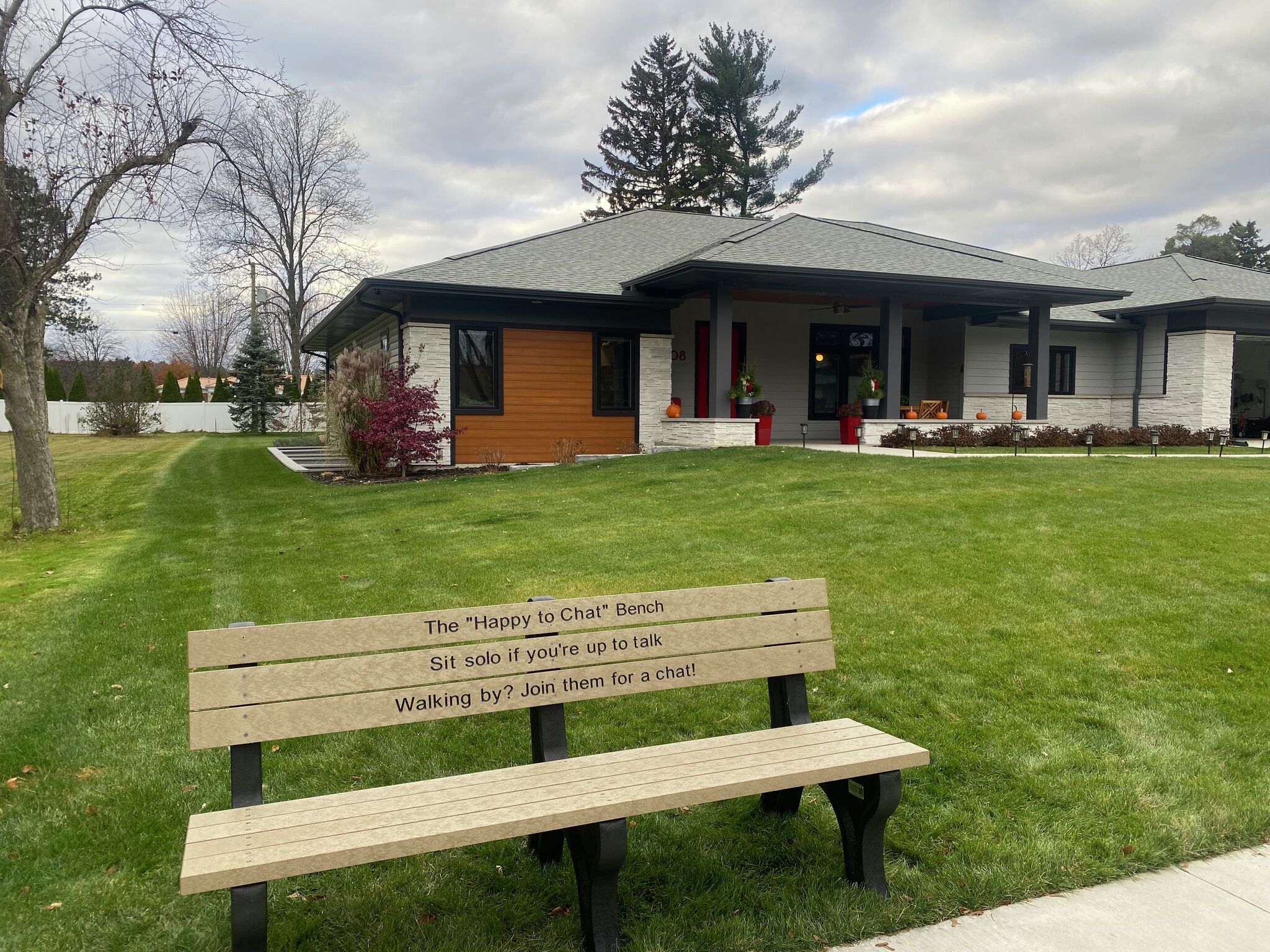 First Happy To Chat Bench arrives in Midland