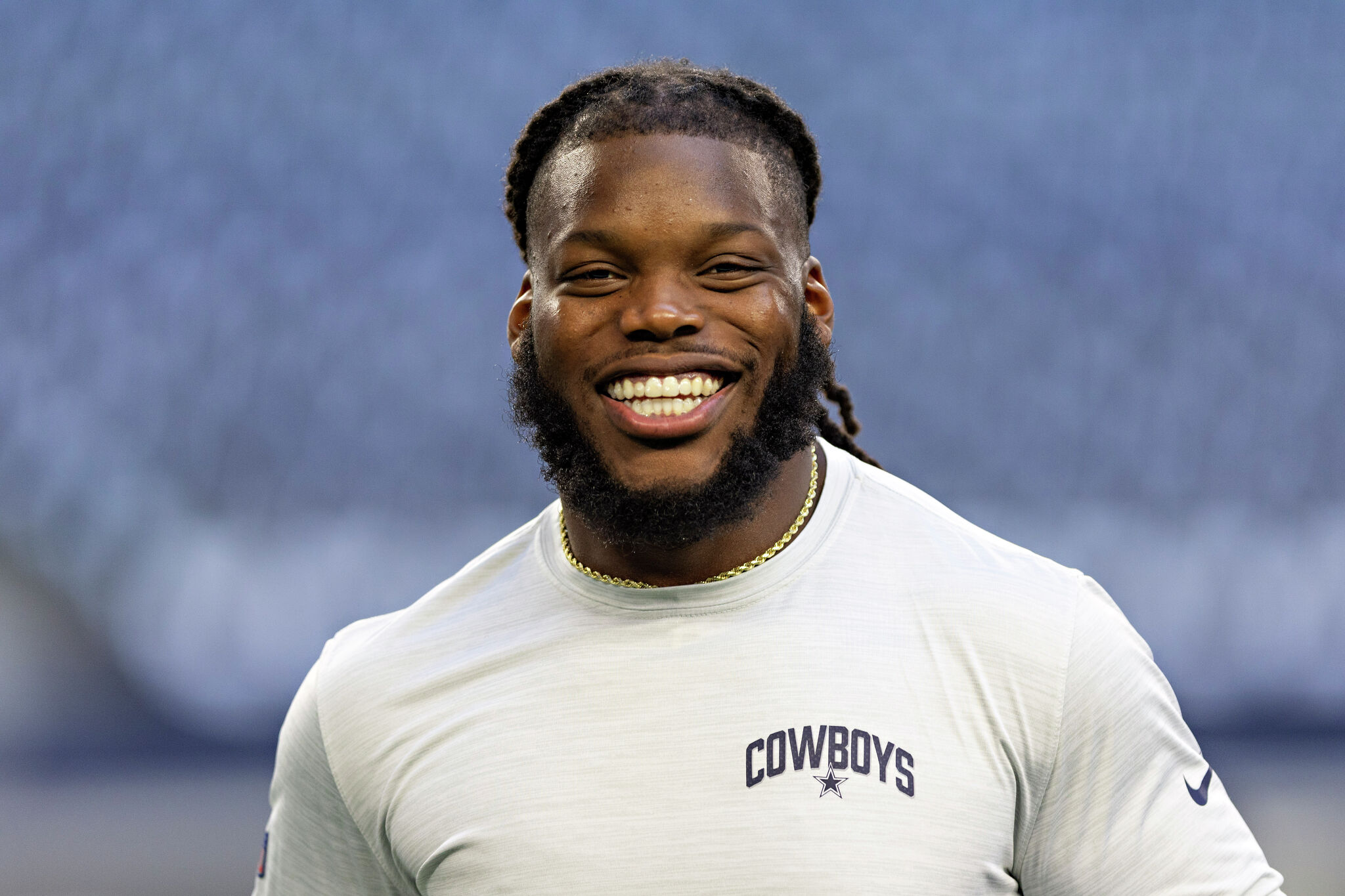 Former Texas, Cowboys linebacker marrying into Dallas royalty