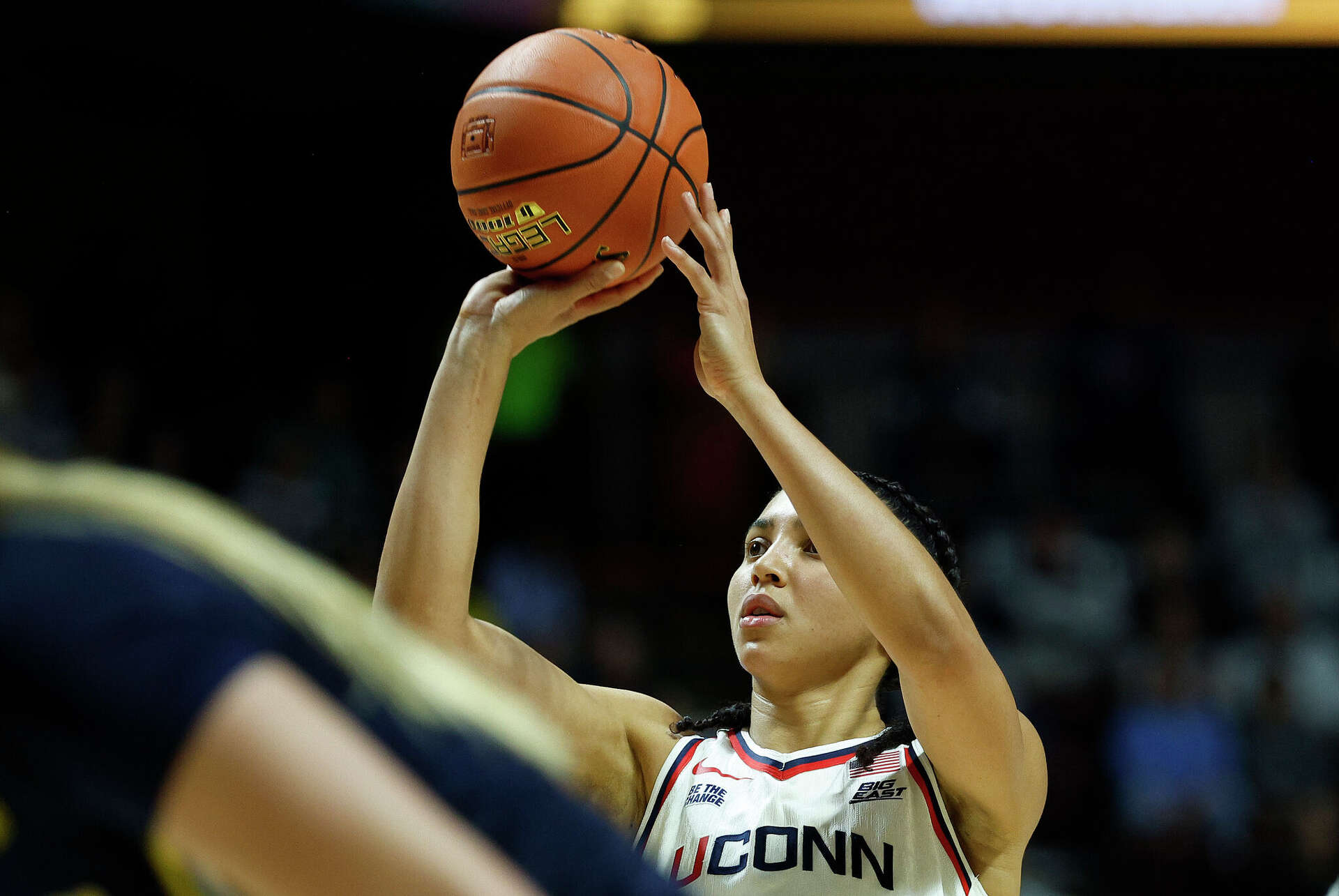Azzi Fudd is doing it all for UConn women's basketball