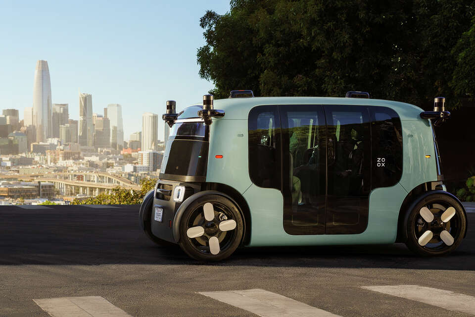 New Zoox, Waymo maps show mounting robotaxi options in Bay Area