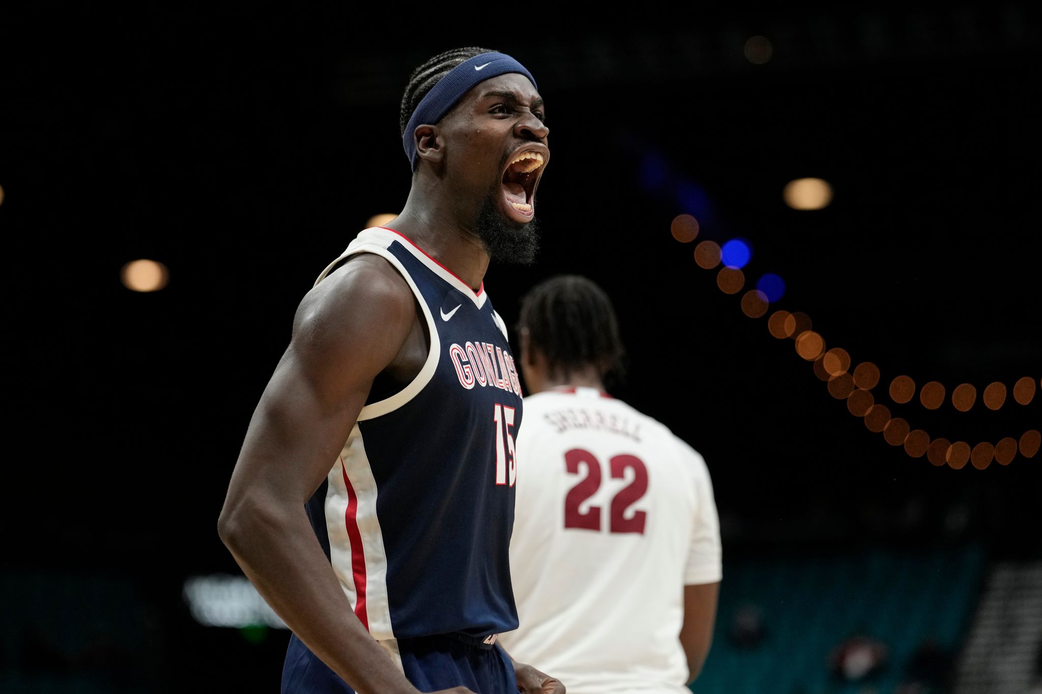 Grant-Foster and Ike lead No. 12 Gonzaga to 95-85 win over No. 8 Alabama