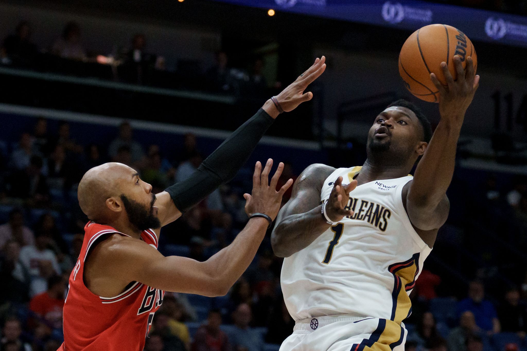Zion Williamson anota 29 y Pelicans rompen racha de nueve derrotas con triunfo 143-130 ante Bulls