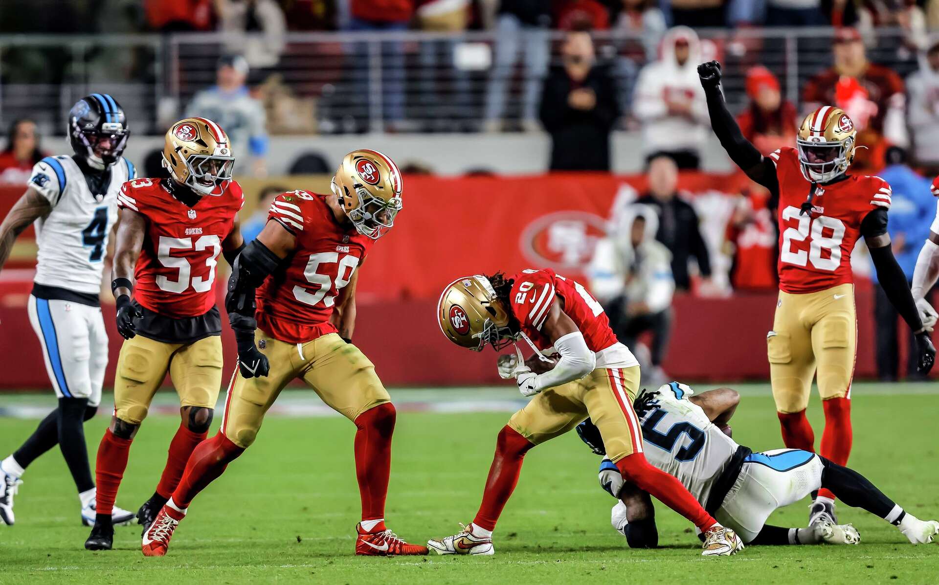 49ers’ no-name defense produces no-doubt dominance in victory