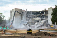 Decades-old University of Houston building demolished