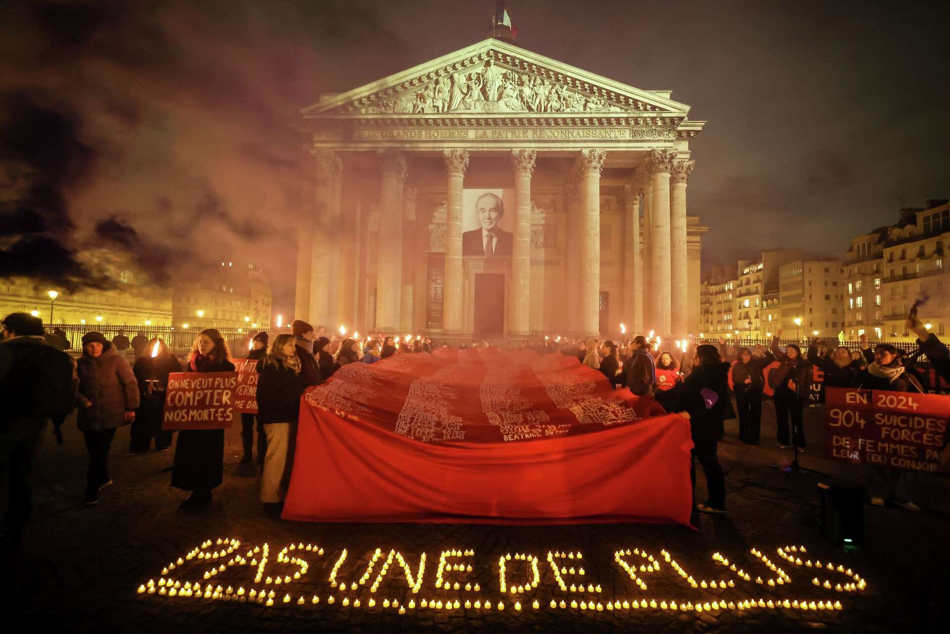 The top photos of the day by AP's photojournalists