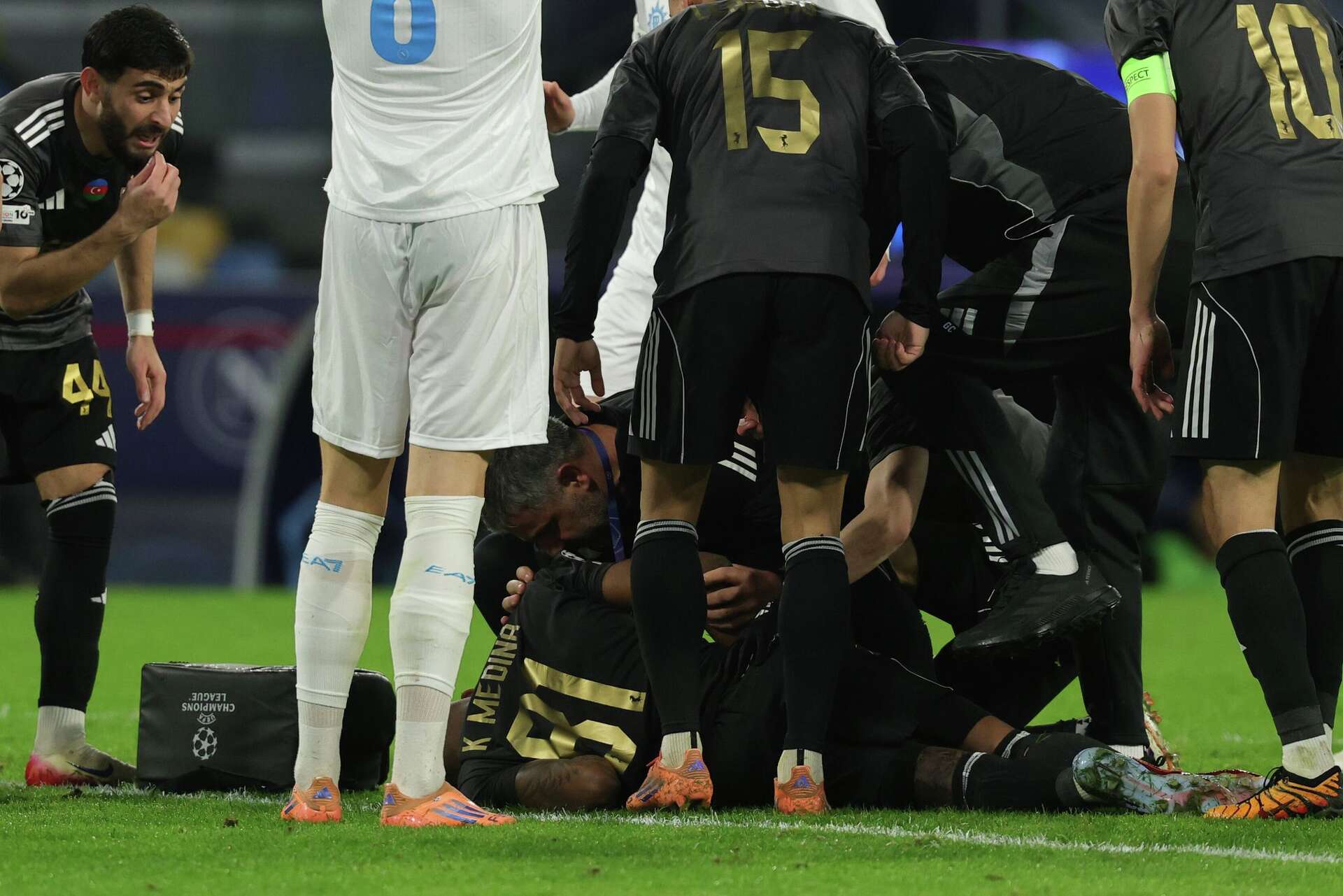 Qarabağ's Kevin Medina knocked out by shot from Napoli's Scott McTominay