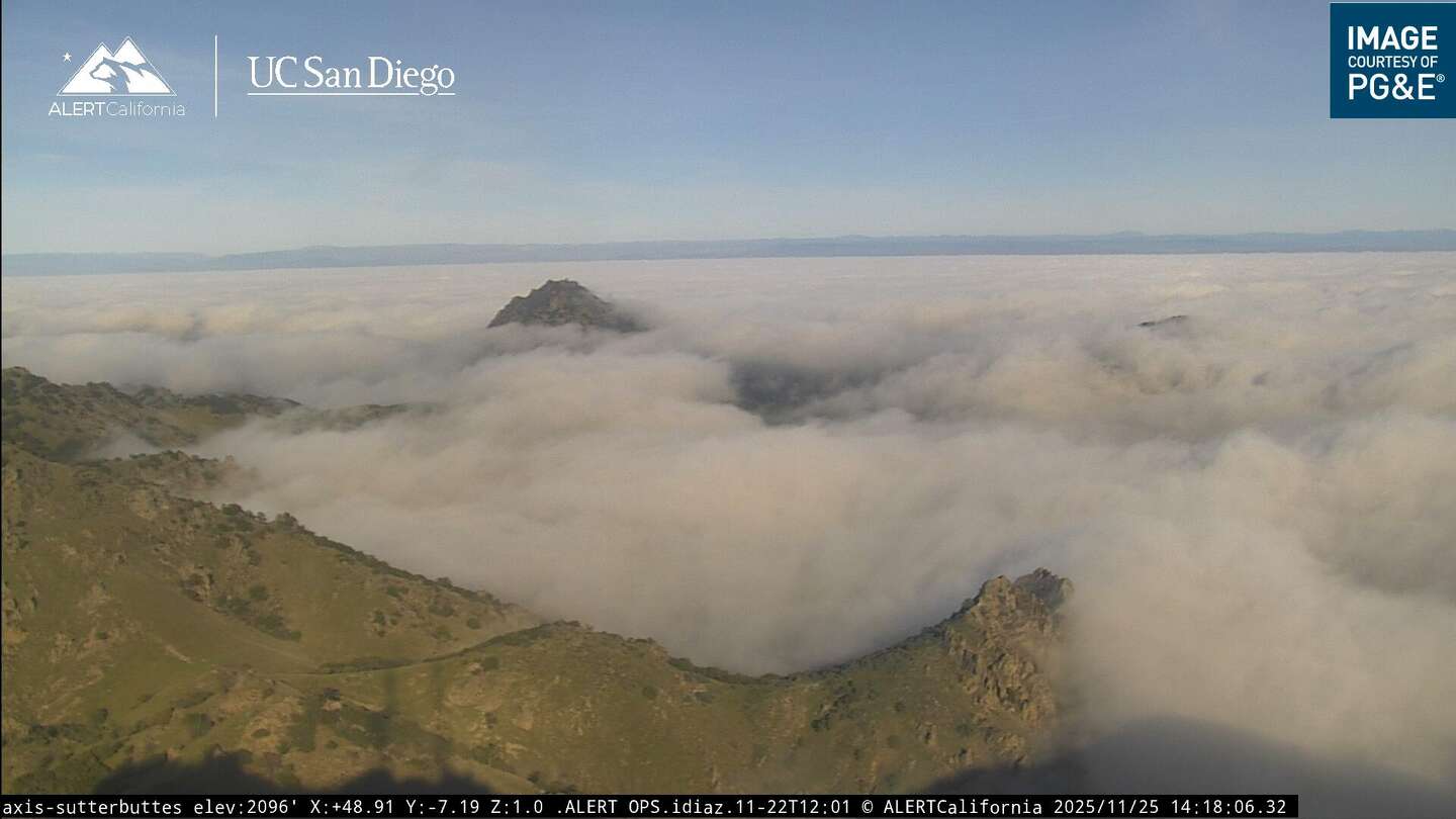 Northern California trapped in thick fog by temperature inversions