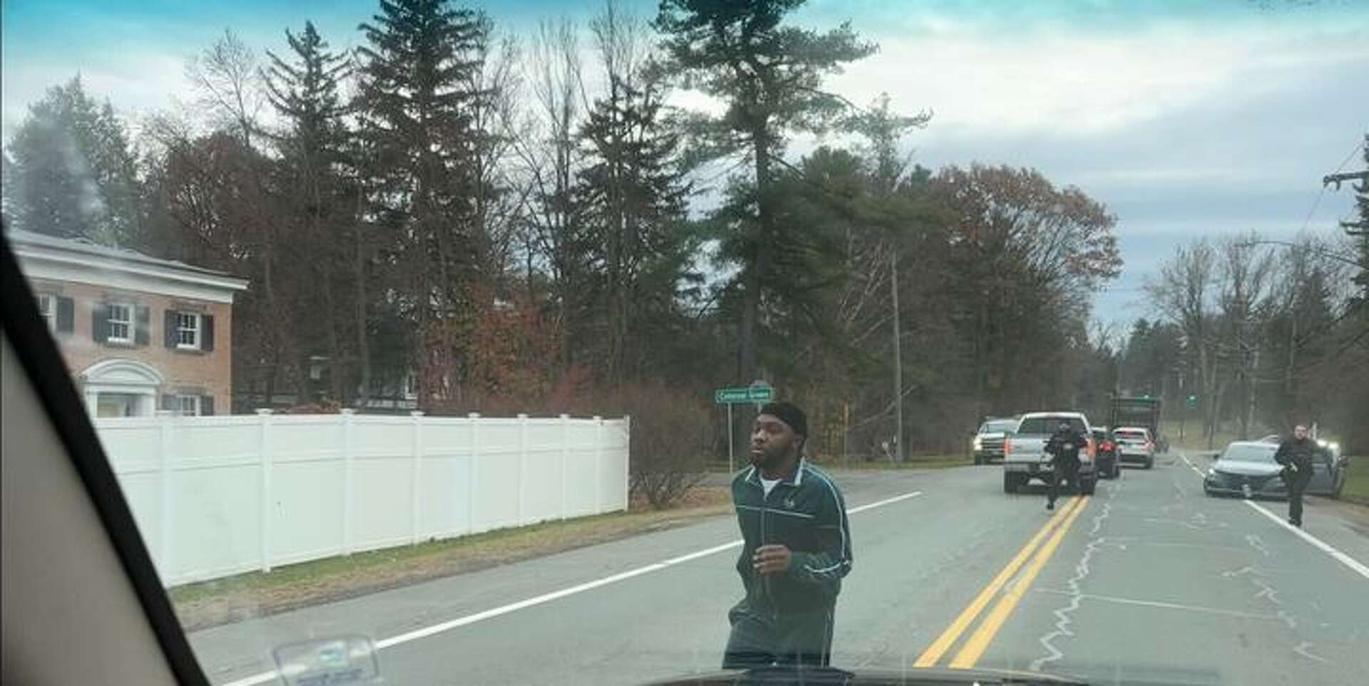 After chase, driver flees crashed car and crying child
