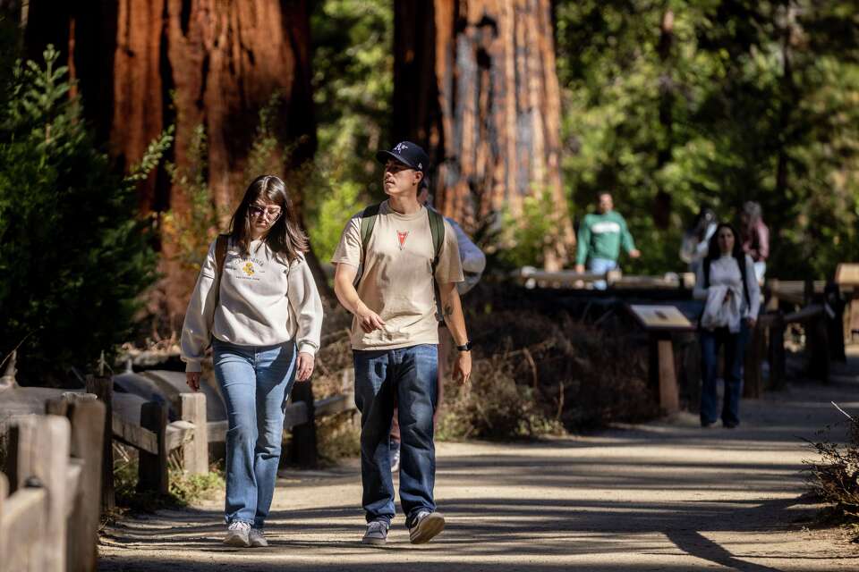 Yosemite’s foreign visitors face steep new fees