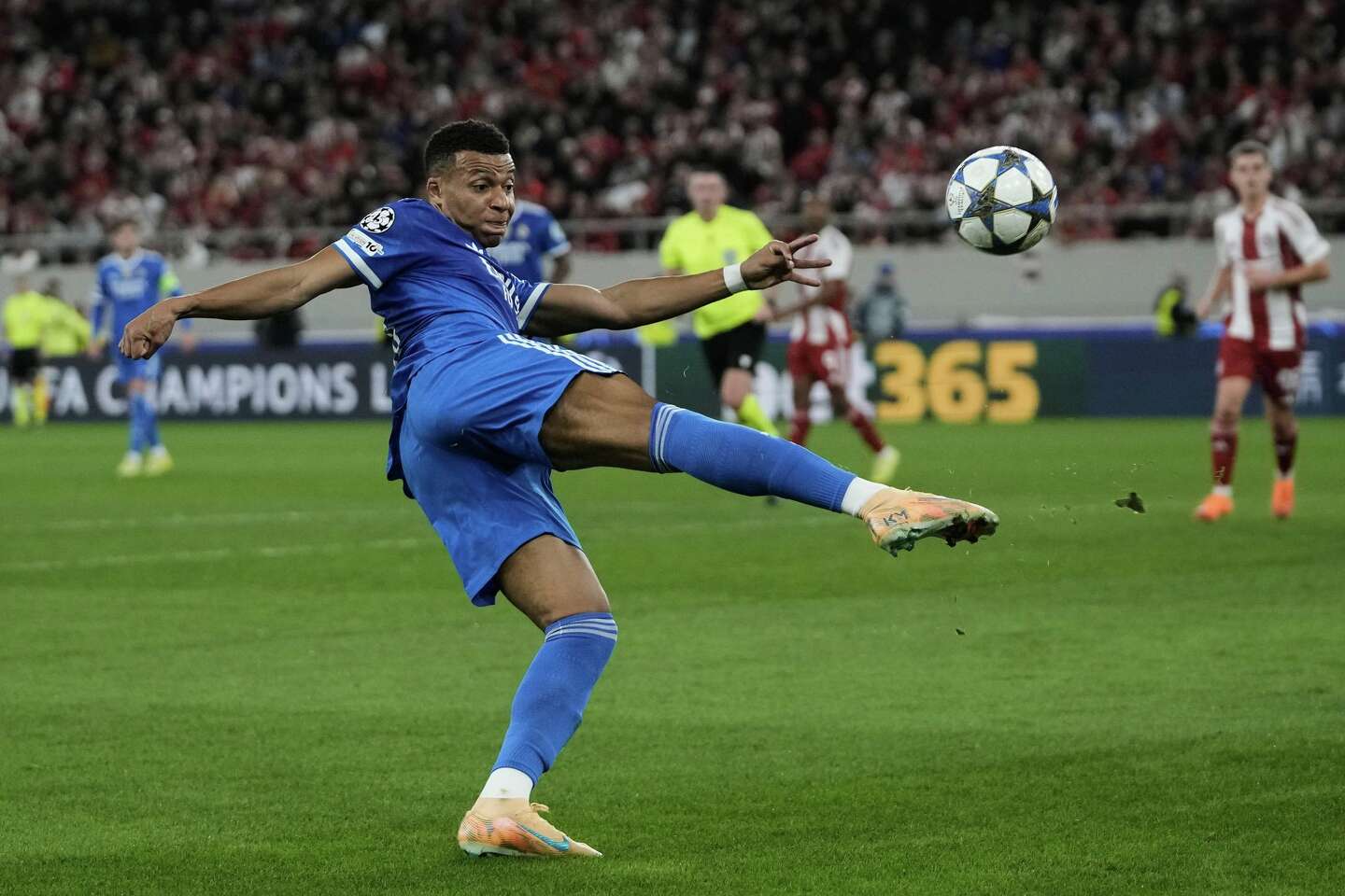 Mbappé nets quick hat trick in his 4-goal game as Real Madrid beats ...