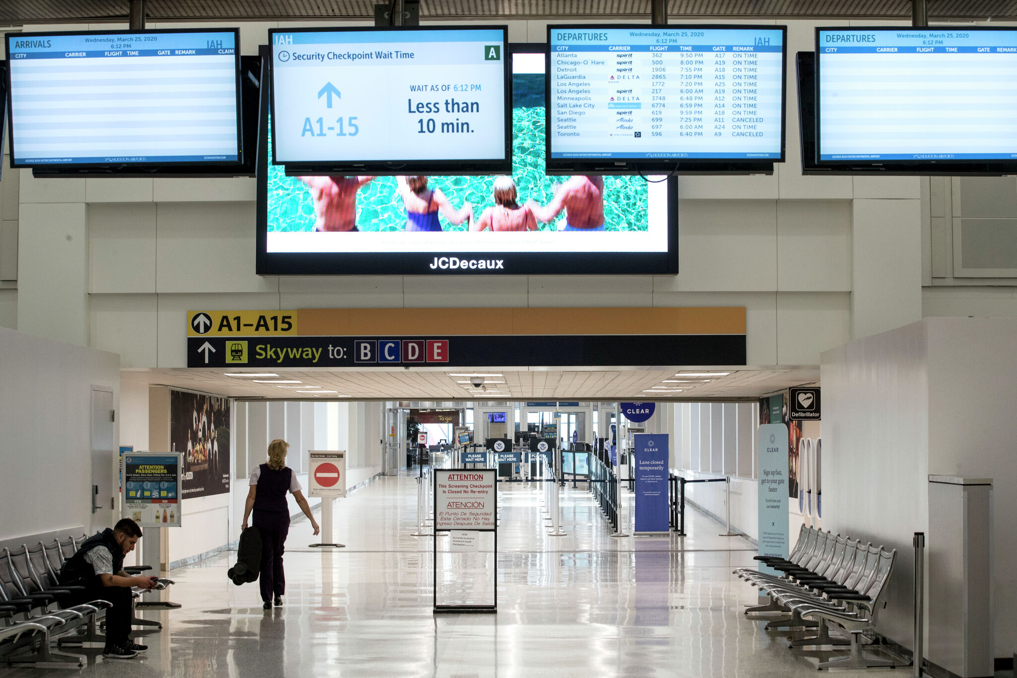 36-foot bar is coming to this Texas airport