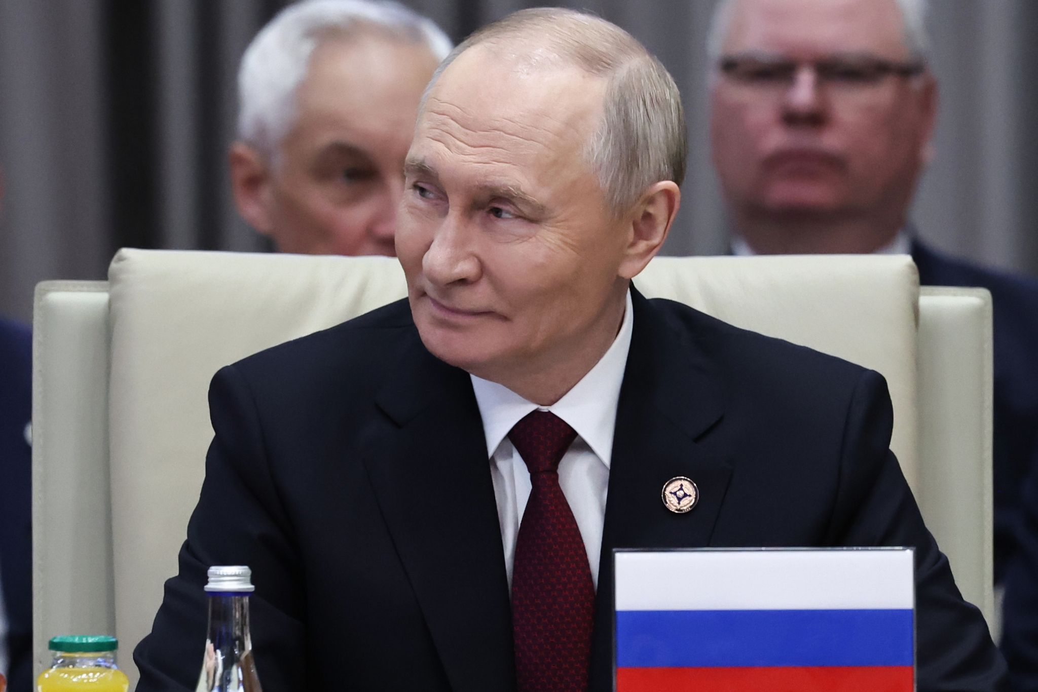 Putin sees US peace plan as a starting point as he warns Ukraine's army ...