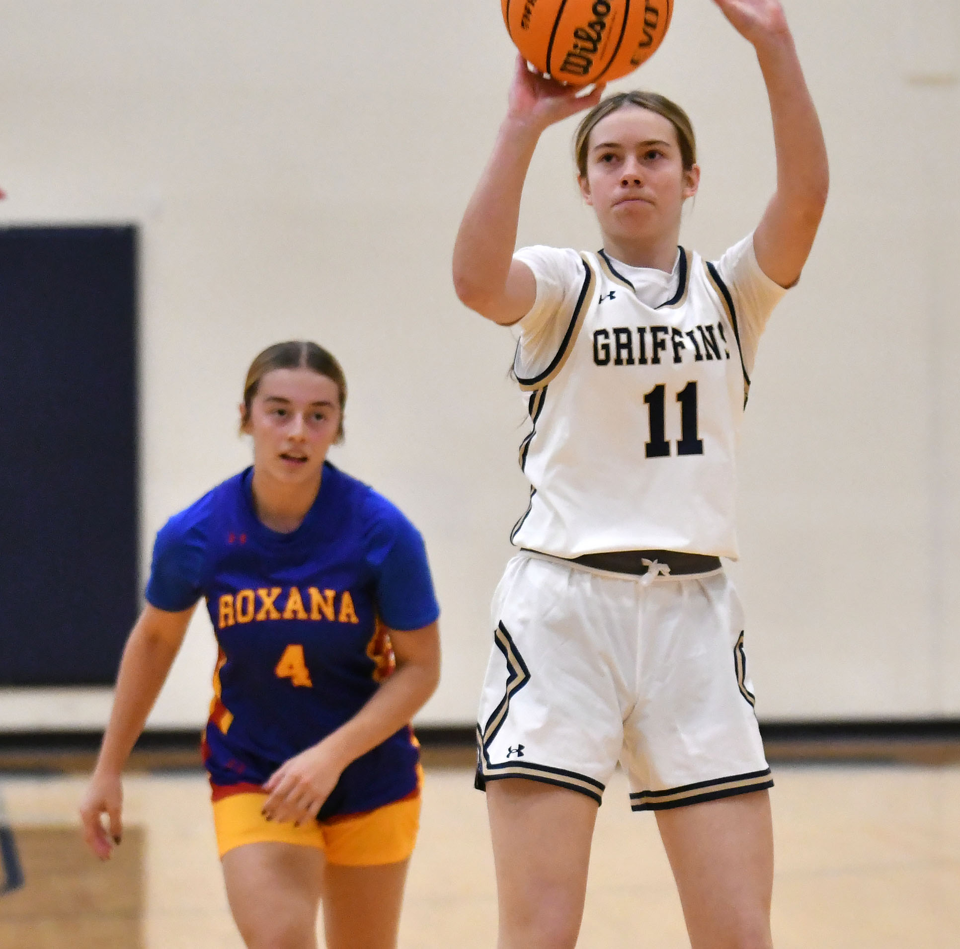 Father McGivney runs away from Roxana with 21-0 run in first half