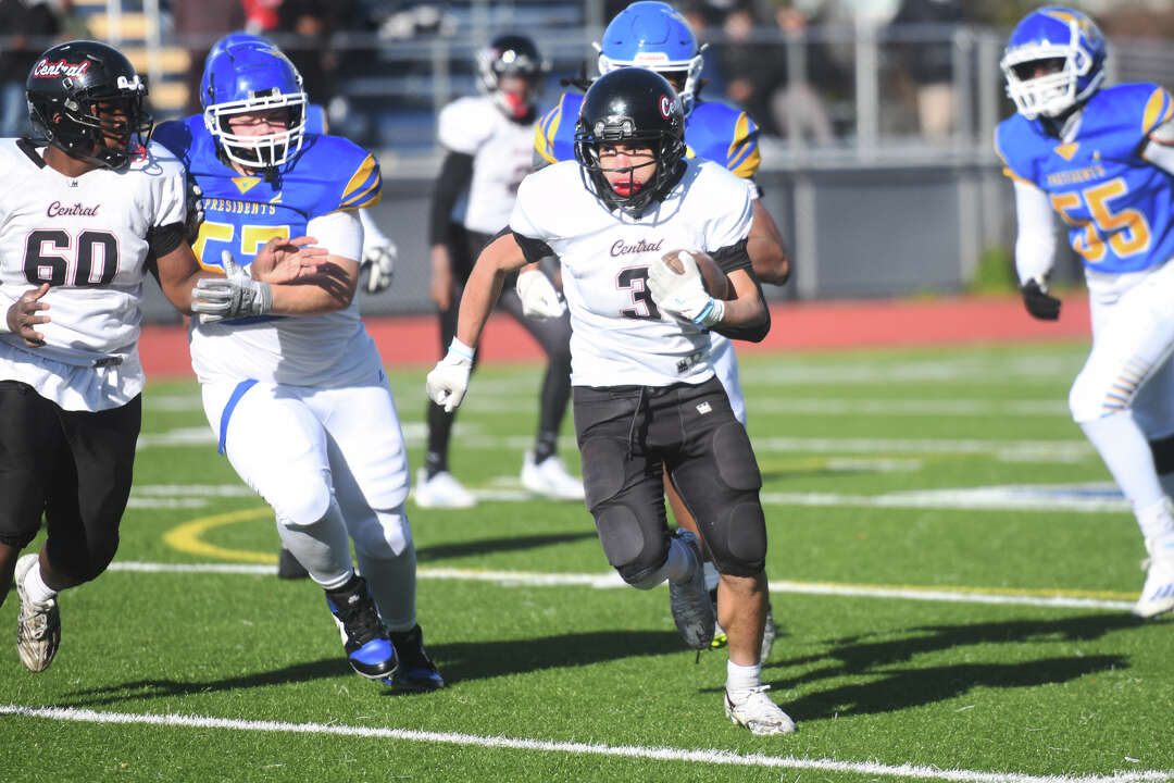 Photos: Harding High School football defeats Bridgeport Central