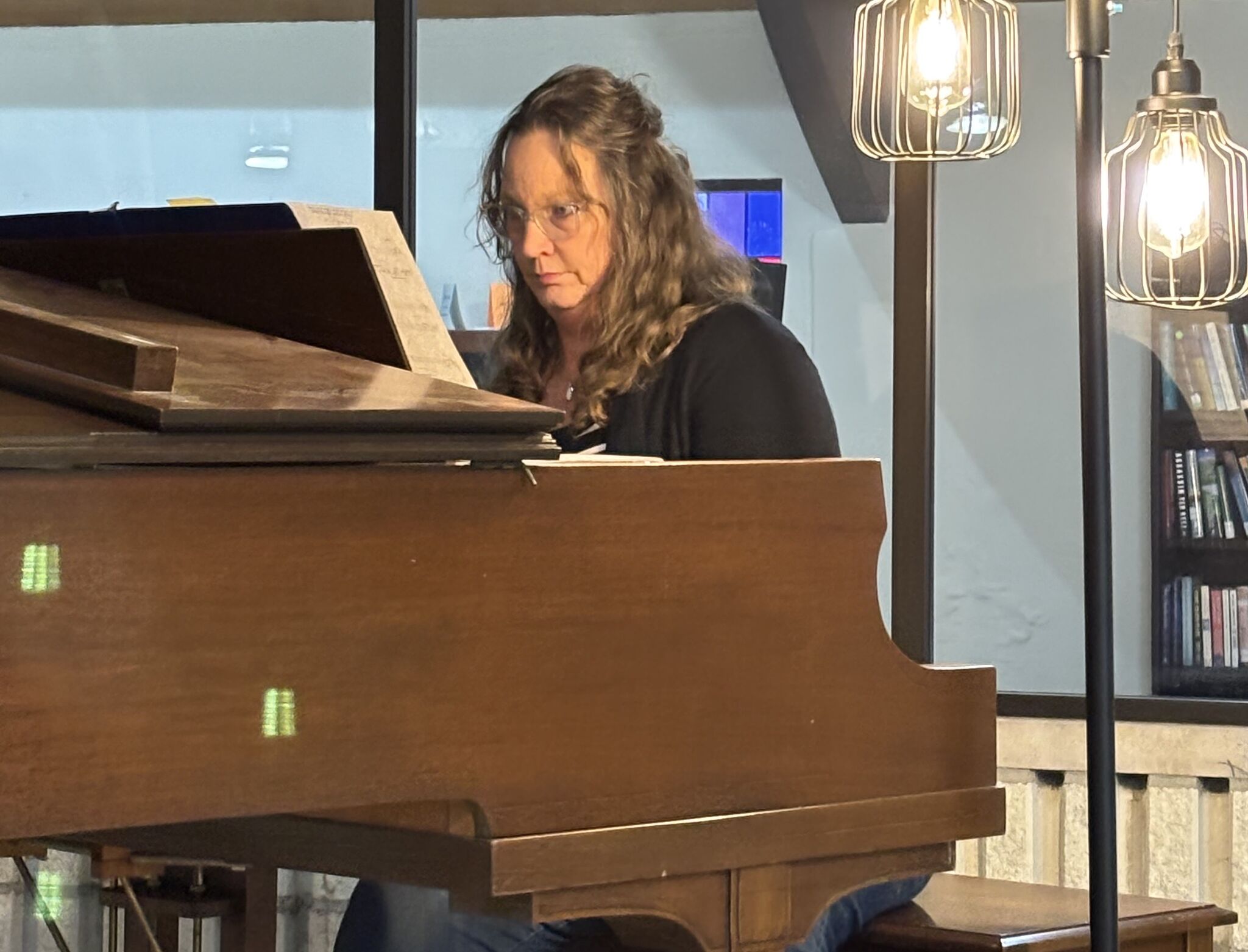 Hawks 4-time All-Star Trae Young expected to miss at least 2 more weeks ...