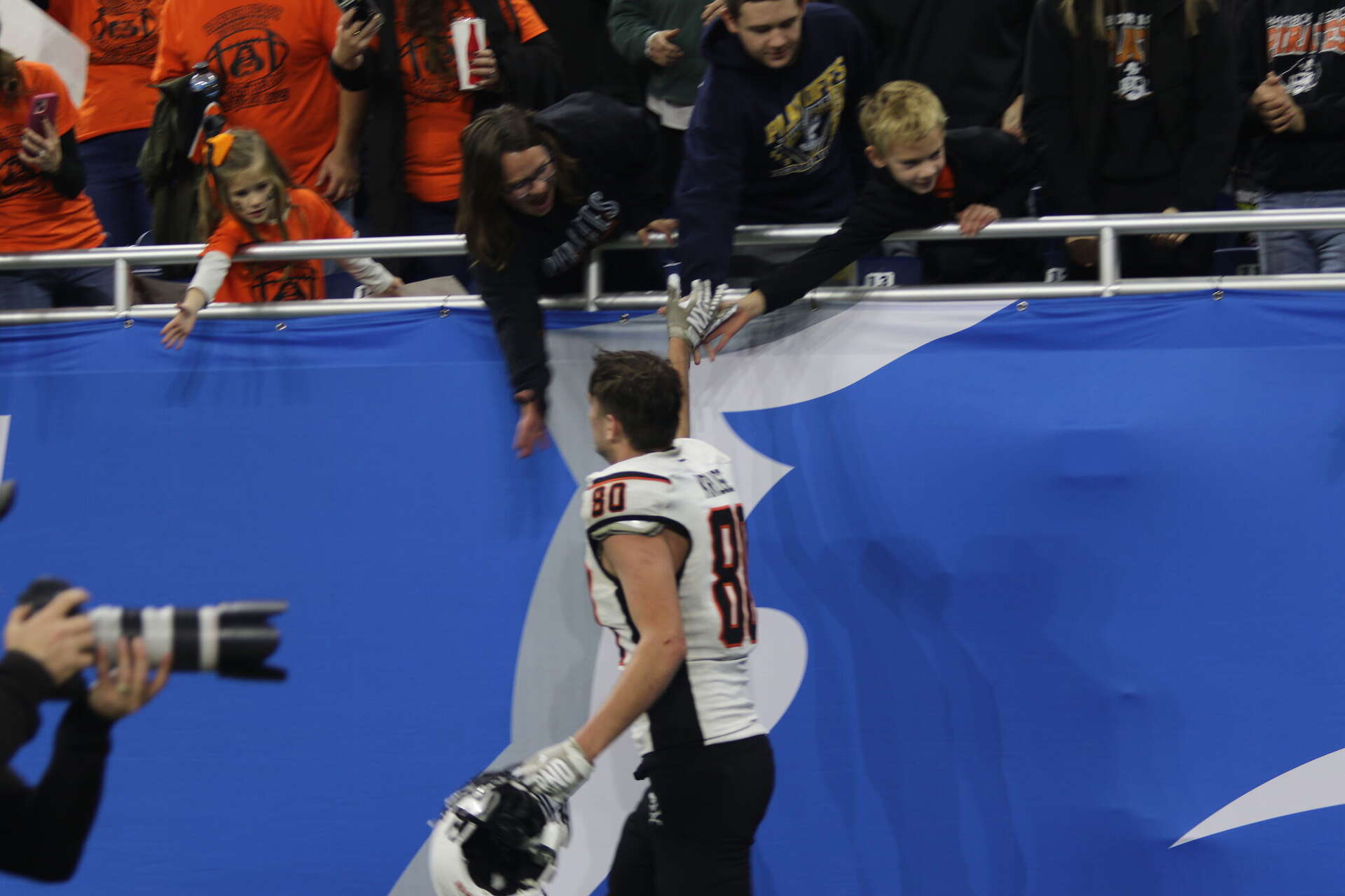 Harbor Beach football beats Hudson 31-20, claims state title