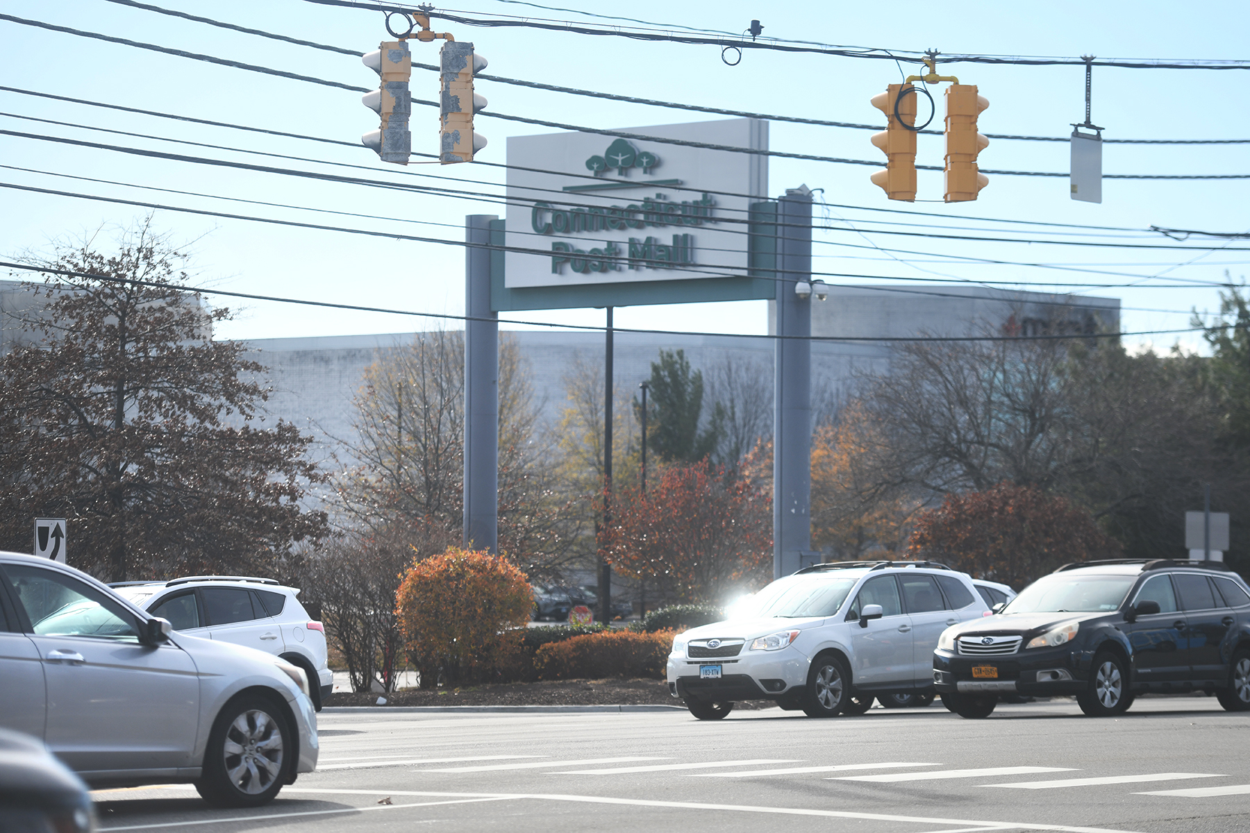 Canadiens sign veteran defenseman Mike Matheson to a 5-year, $30 ...