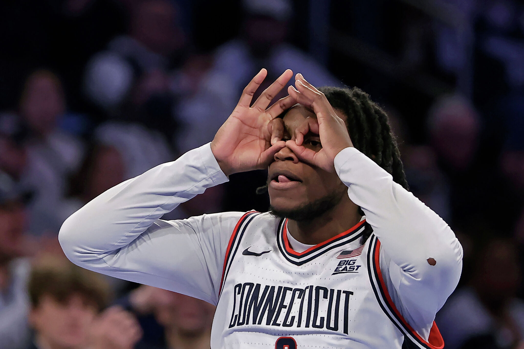 New Yorker Malachi Smith leads UConn over Illinois at MSG