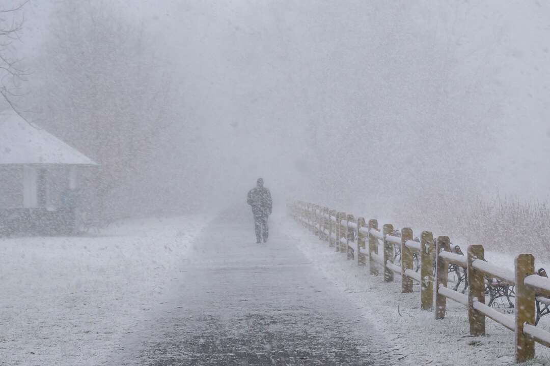 Snow, rain to move through Albany, preceding 'notable' snowfall