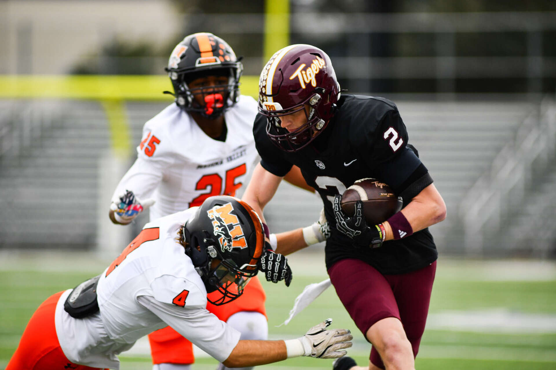 UIL football: Live scores from Friday, Saturday regional finals