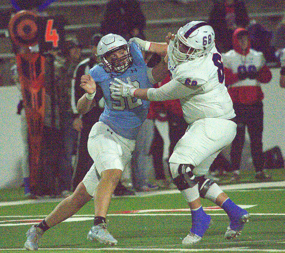 No. 4 Greenwood football pulls away from Graham to advance
