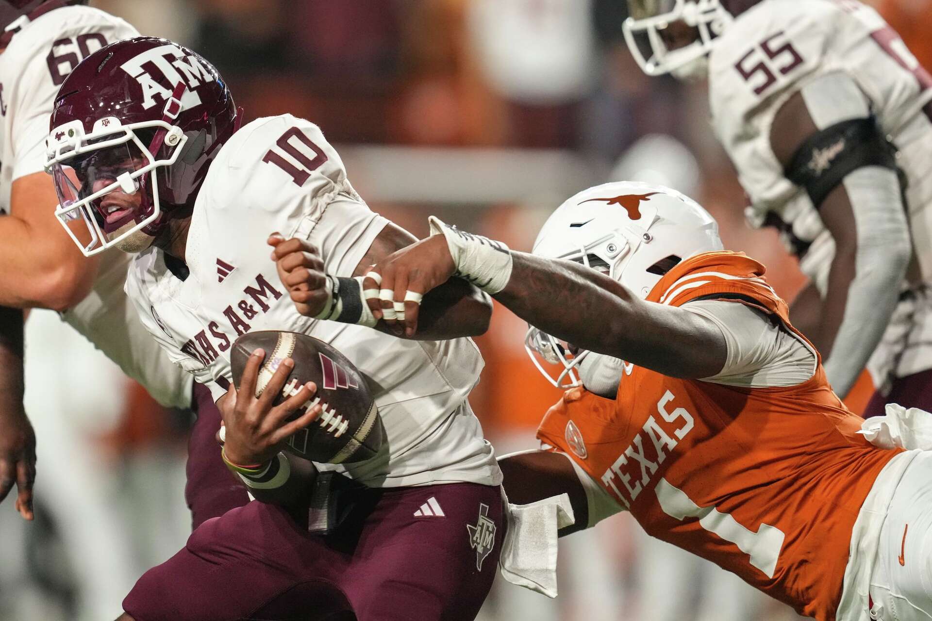 Longhorns vs. Aggies game gets familiar slot on 2026 schedule