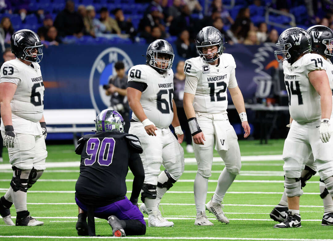 Vandegrift football vs San Marcos: Vipers advance in state playoffs