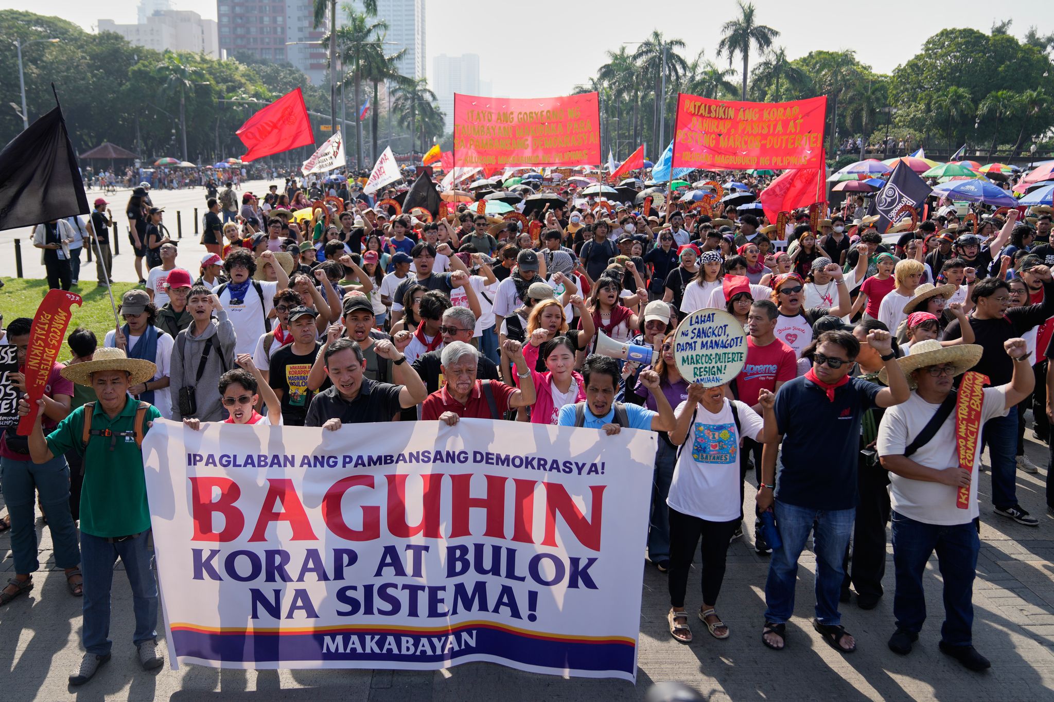 Thousands in Philippines protest corruption and demand return of stolen ...