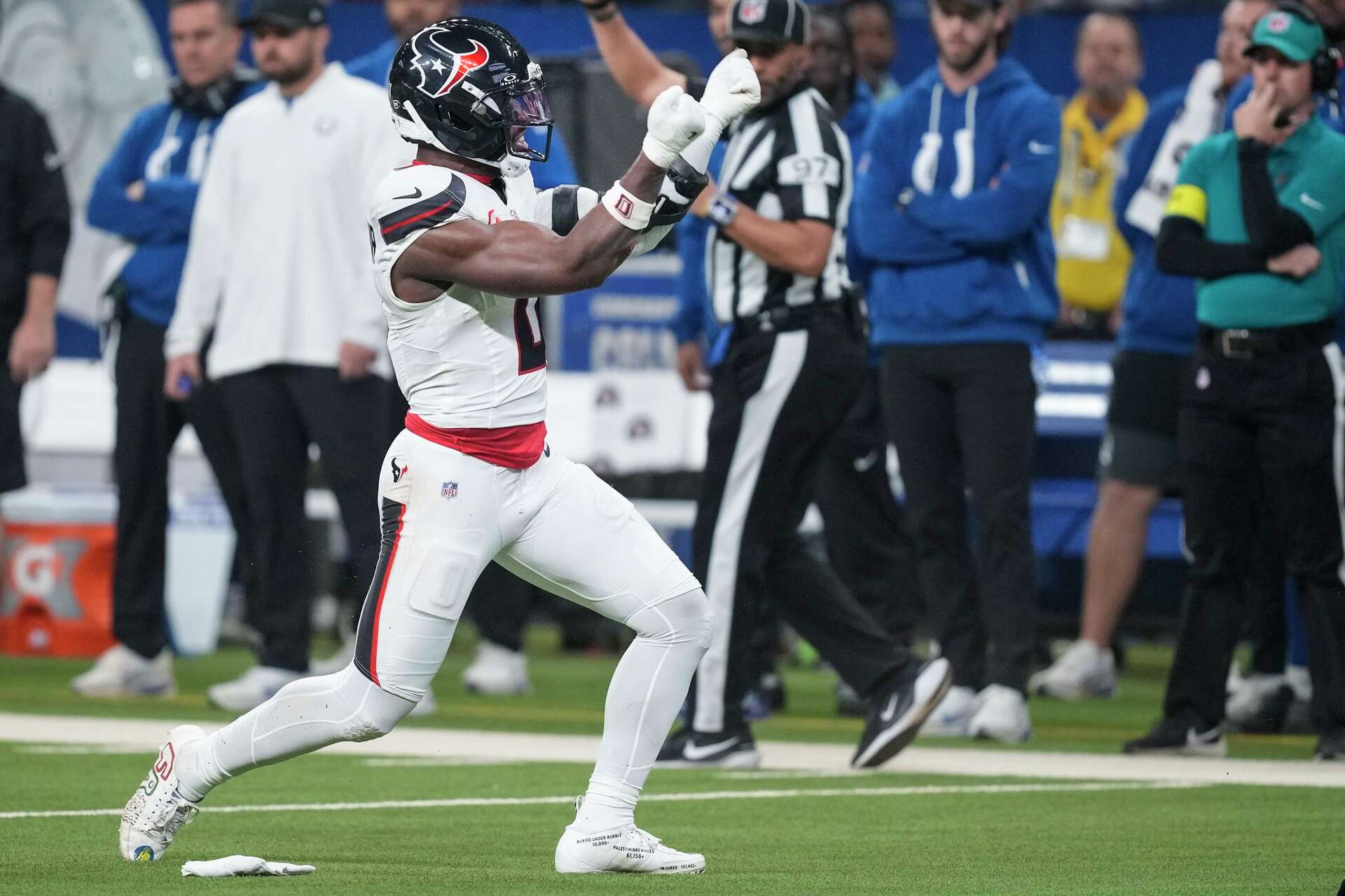 J.J. Watt's best, funniest moments as CBS broadcaster for Texans-Colts