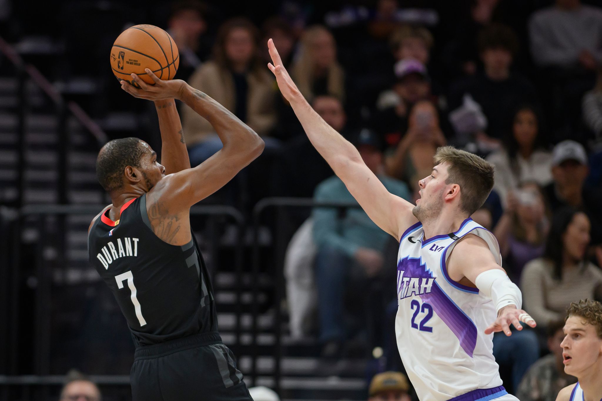 Houston Rockets dominate Utah Jazz for fifth straight road victory