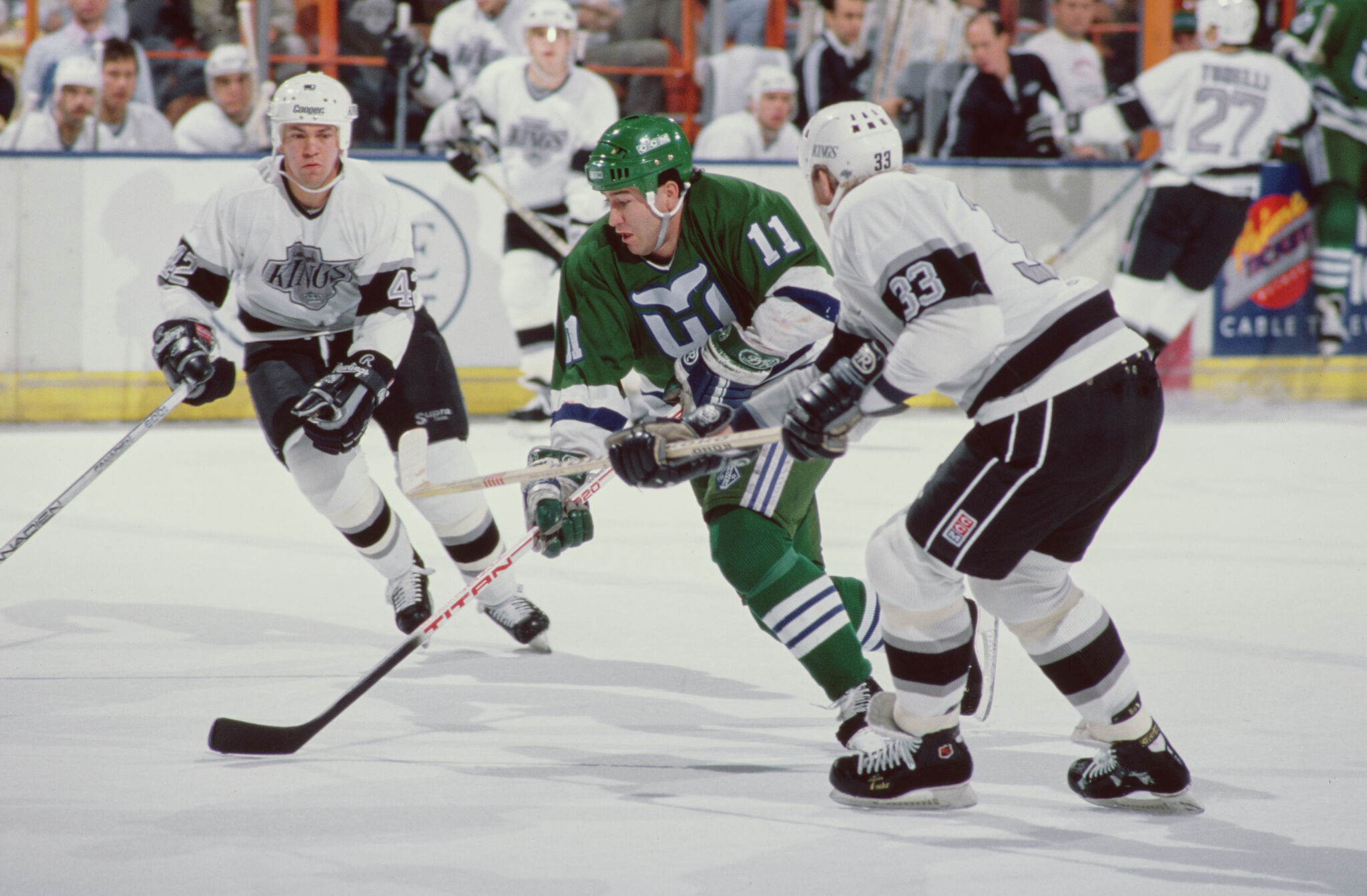 Former NHL player and coach Kevin Dineen announces cancer diagnosis