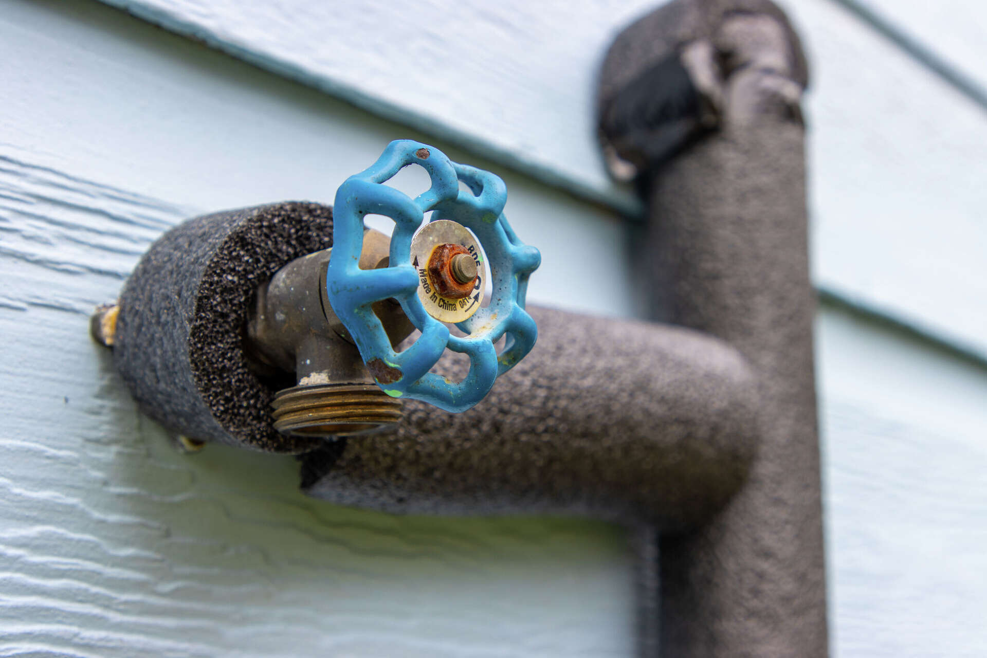 Austin-area cities under freeze warning Tuesday morning