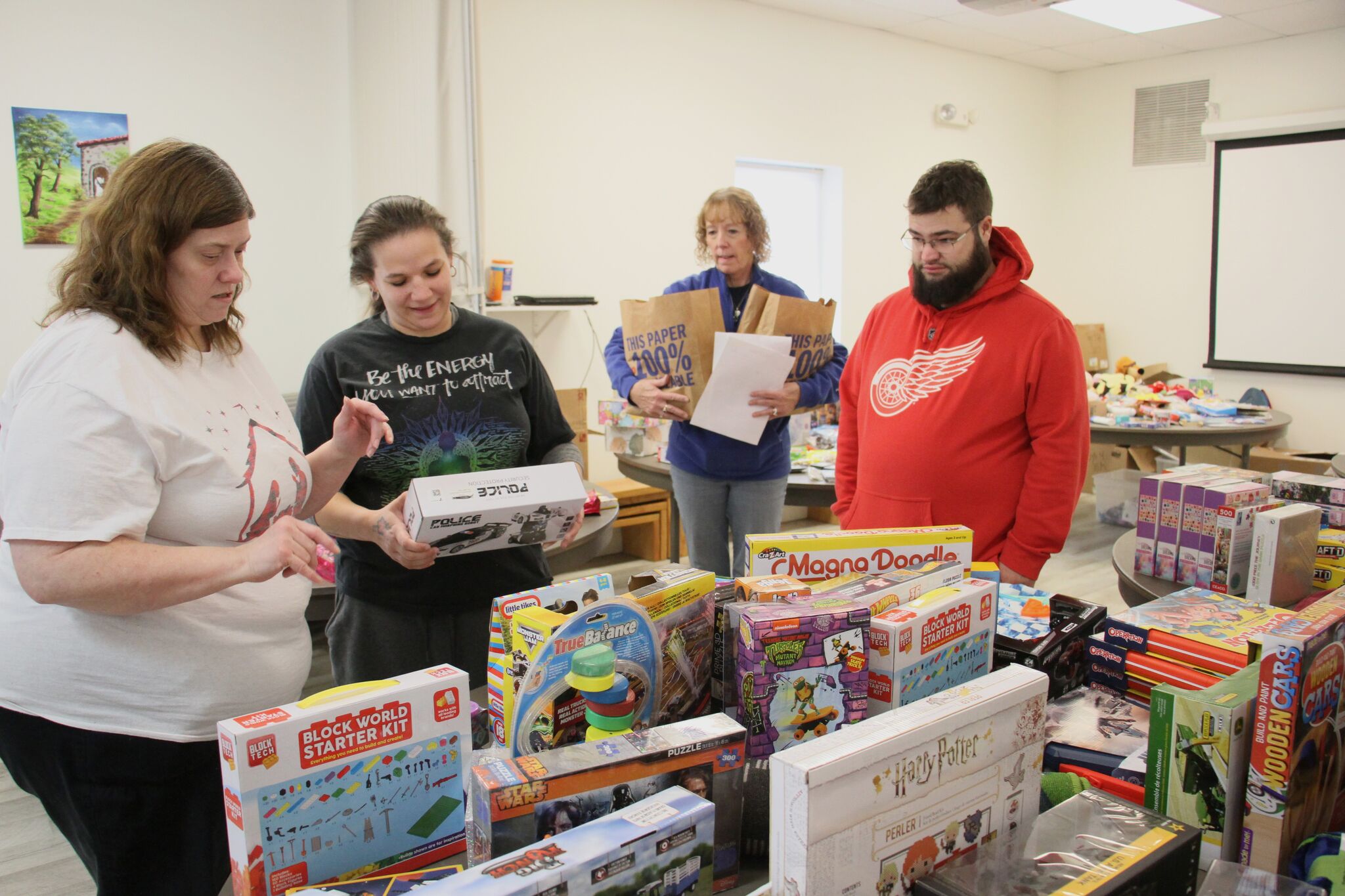 Landon Brown's two touchdown runs help Sam Houston hold off Delaware 26-23