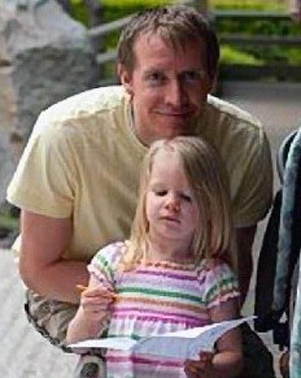 Oregon 'conspiracy theorist' charged with harassing Sandy Hook father